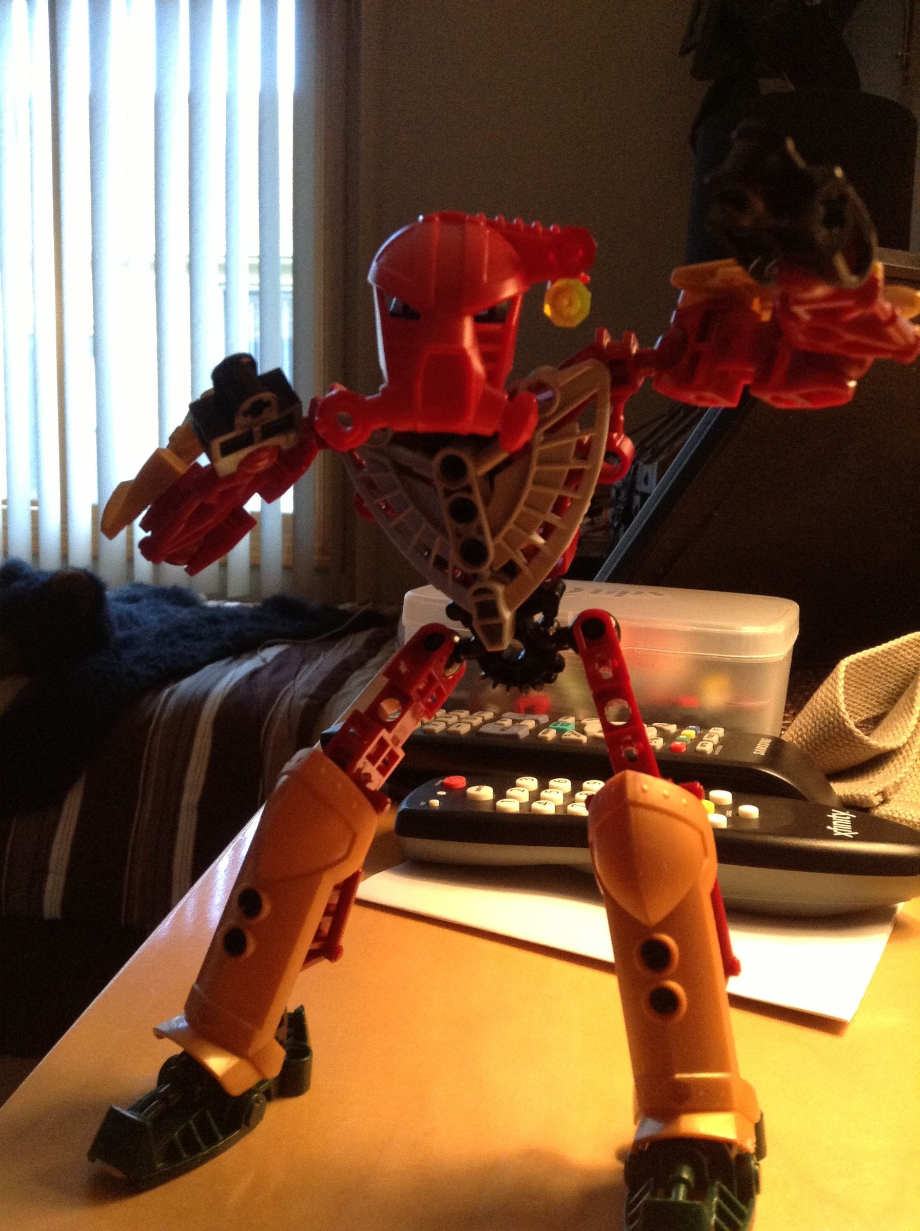 Cool Bionicle Figure : 8 Steps - Instructables