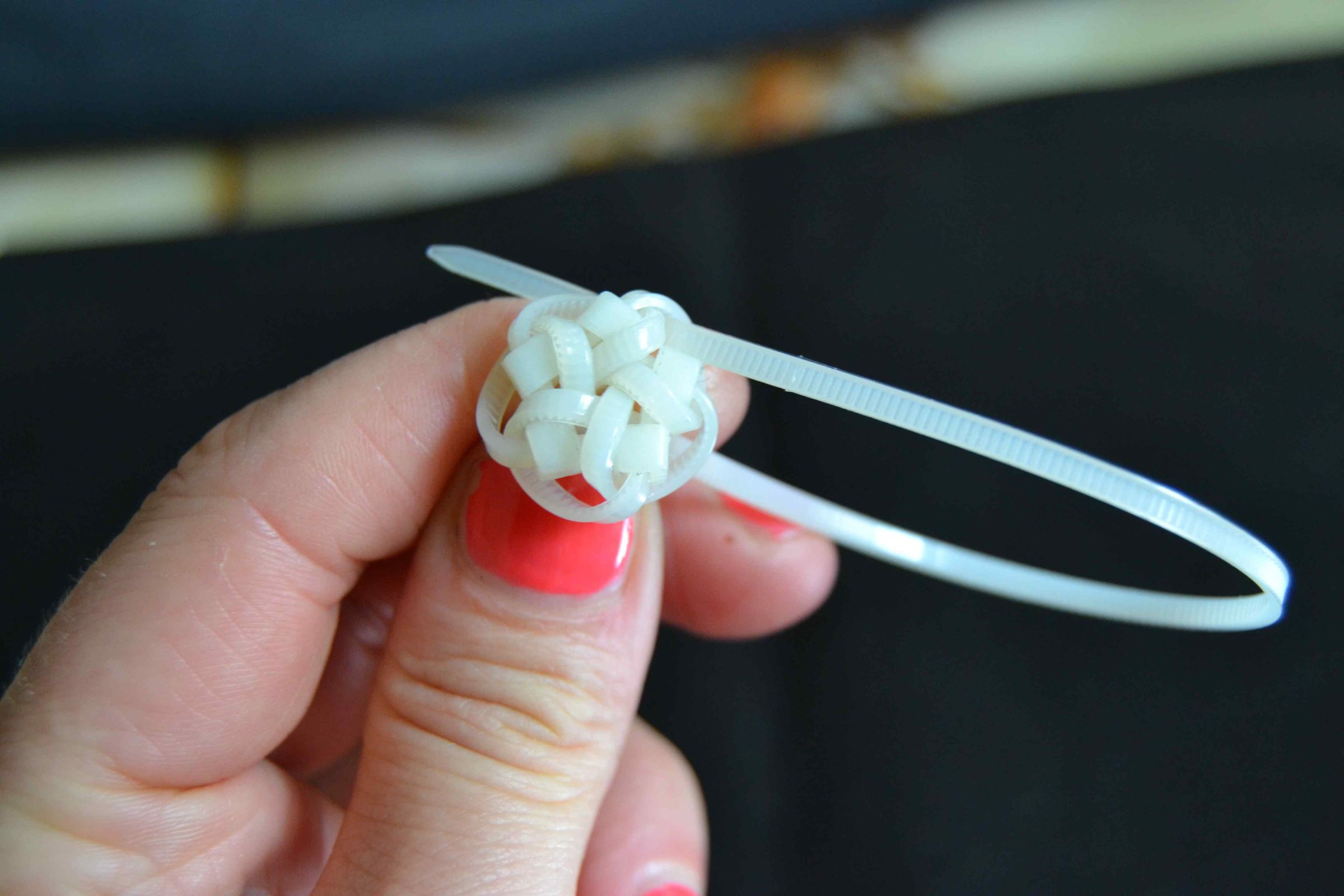 Zip Tie Jewelry : 7 Steps (with Pictures) - Instructables