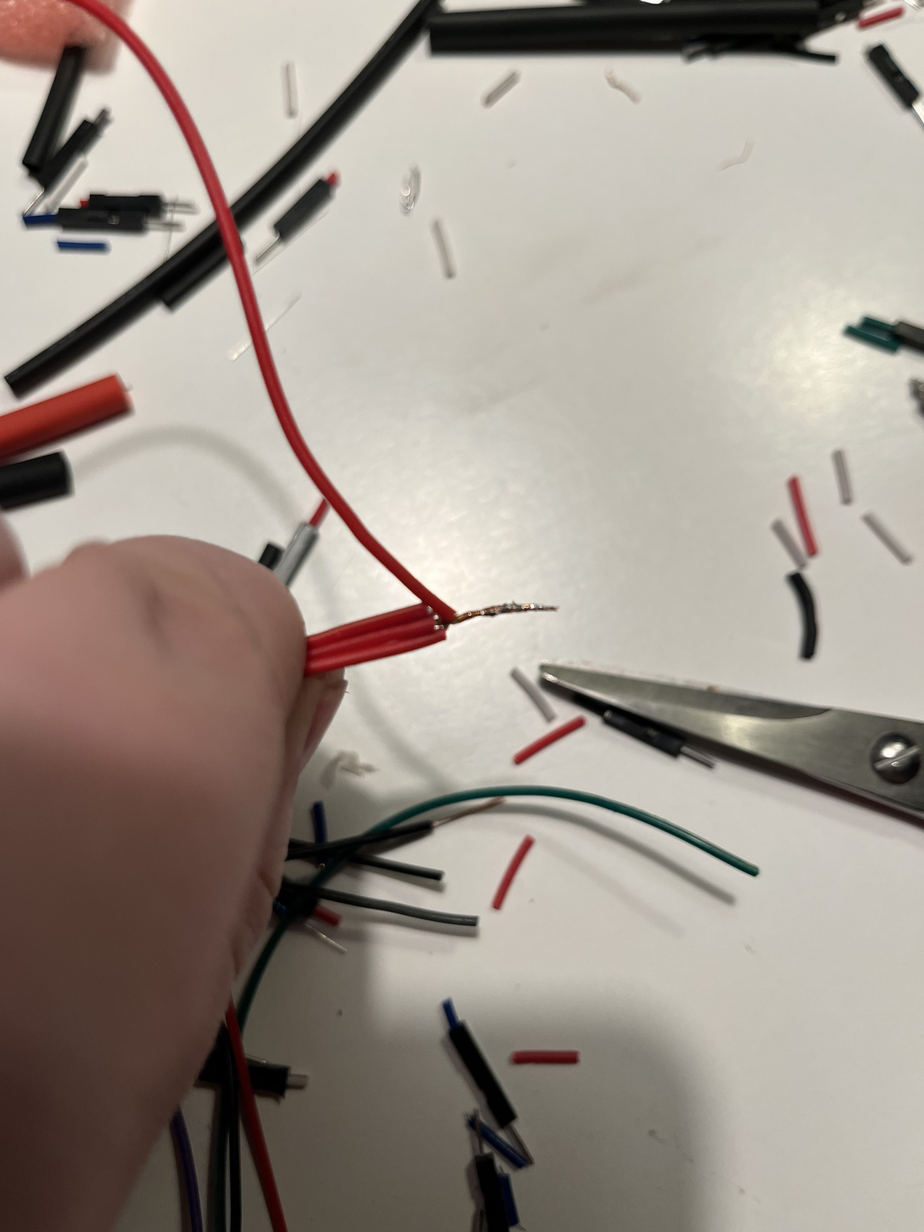 5 LED RGB Box Using 2 8-bit Shift Registers and Bluetooth : 14 Steps - Instructables