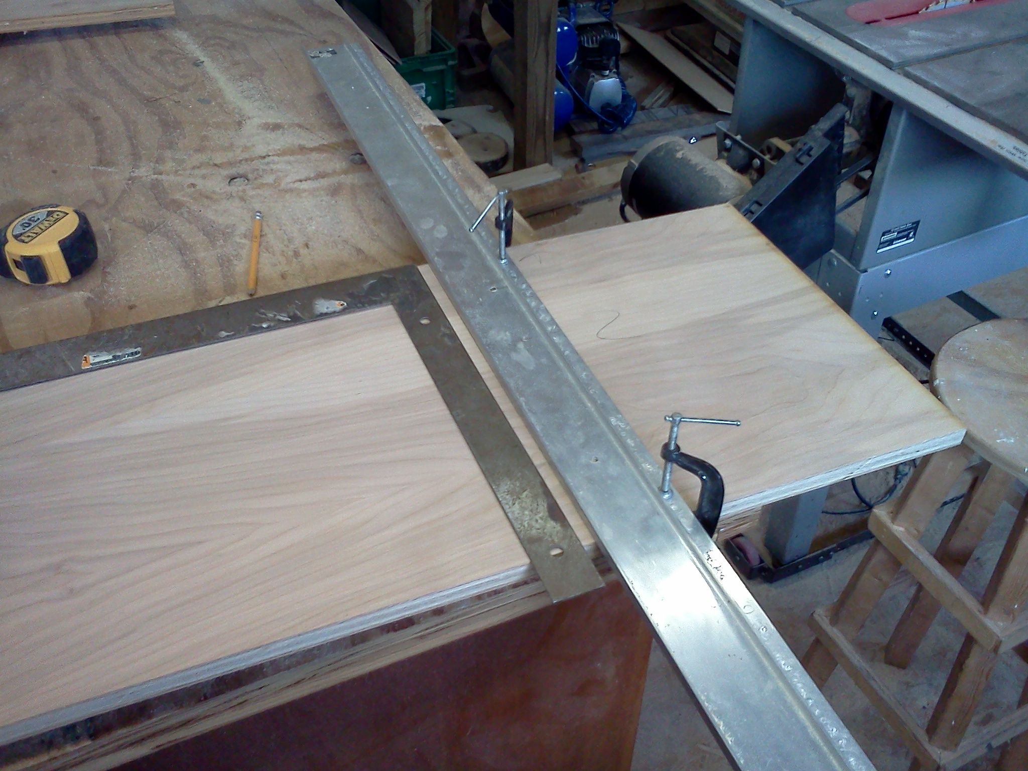 Platform Bed With Drawers : 8 Steps (with Pictures) - Instructables