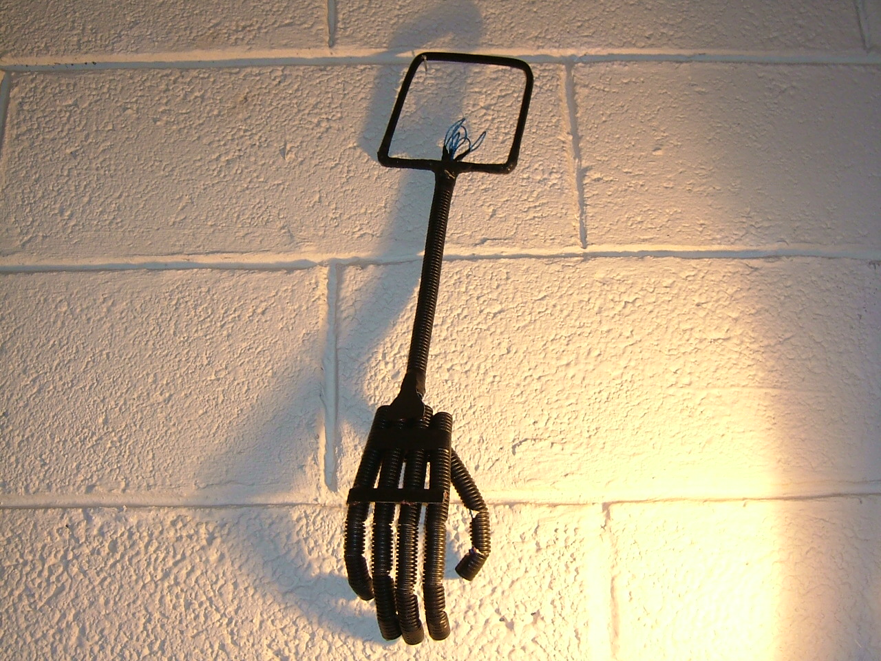 Simple Animatronics (robotic Hand) : 9 Steps (with Pictures ...