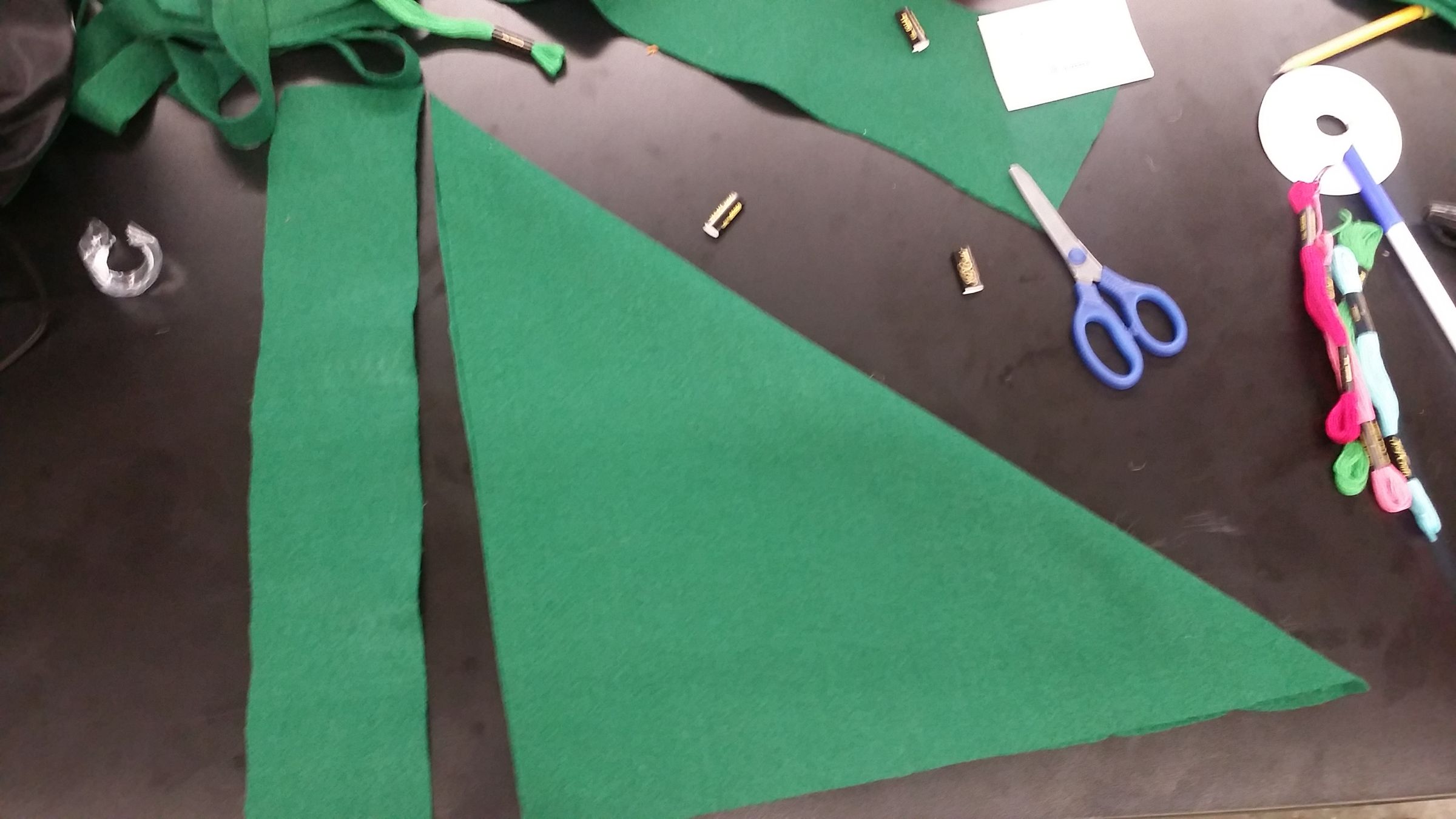 Open Source Green Cool Hat : 16 Steps - Instructables