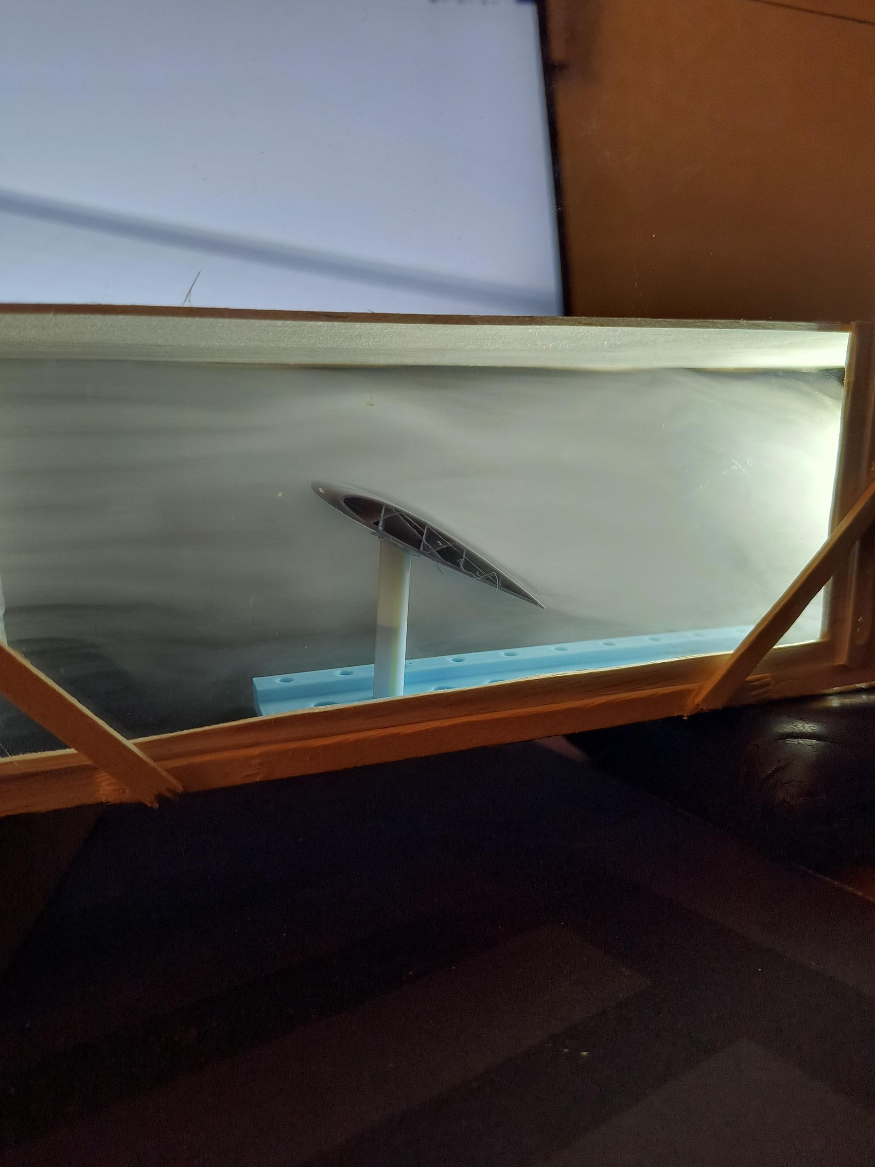 Wind Tunnel for Small Models : 3 Steps (with Pictures) - Instructables