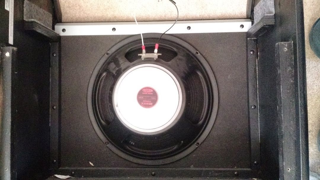 Use a Combo Amp As a Cabinet (cheap and Easy) : 7 Steps - Instructables