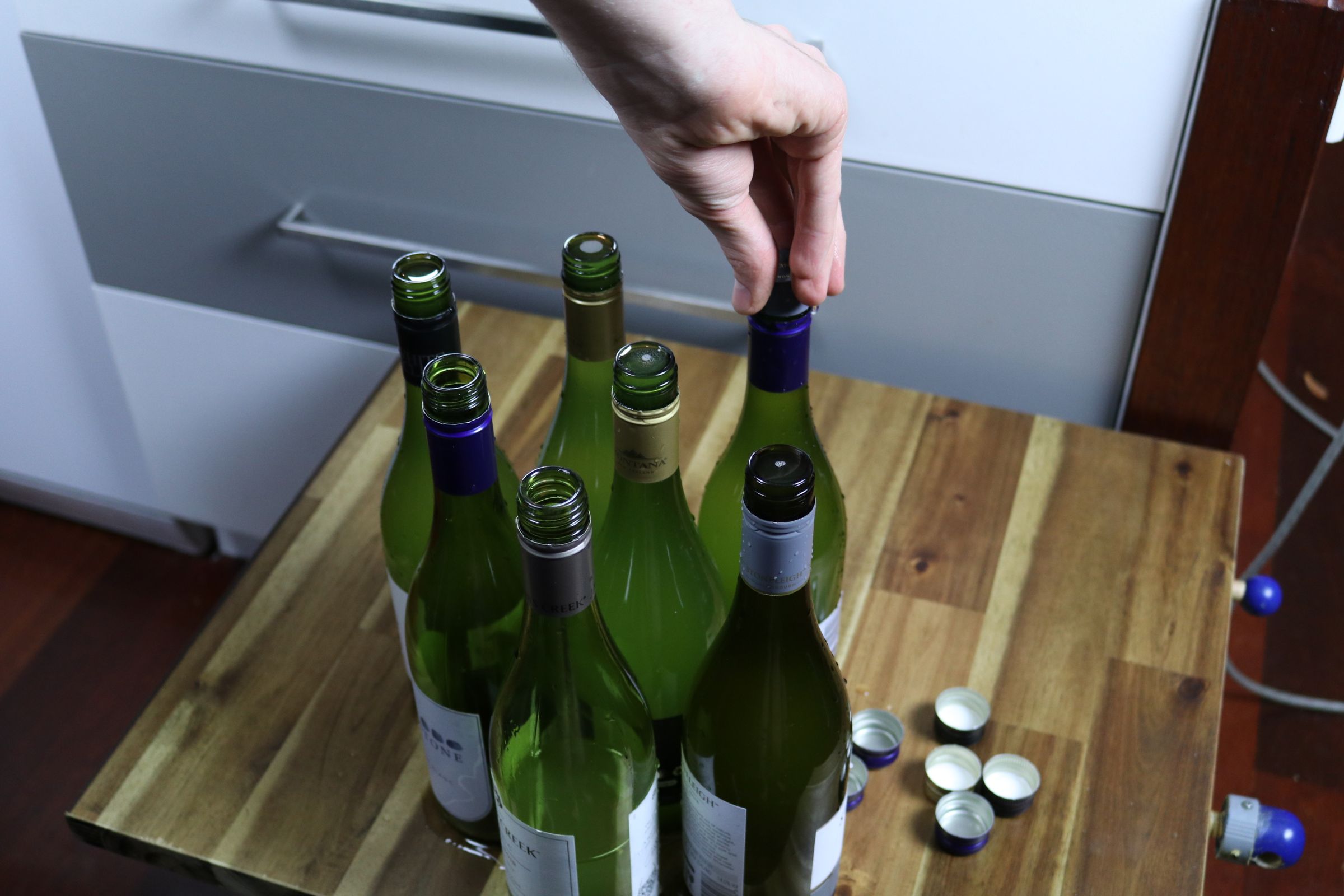 Home Made Apple Core Wine : 9 Steps (with Pictures) - Instructables