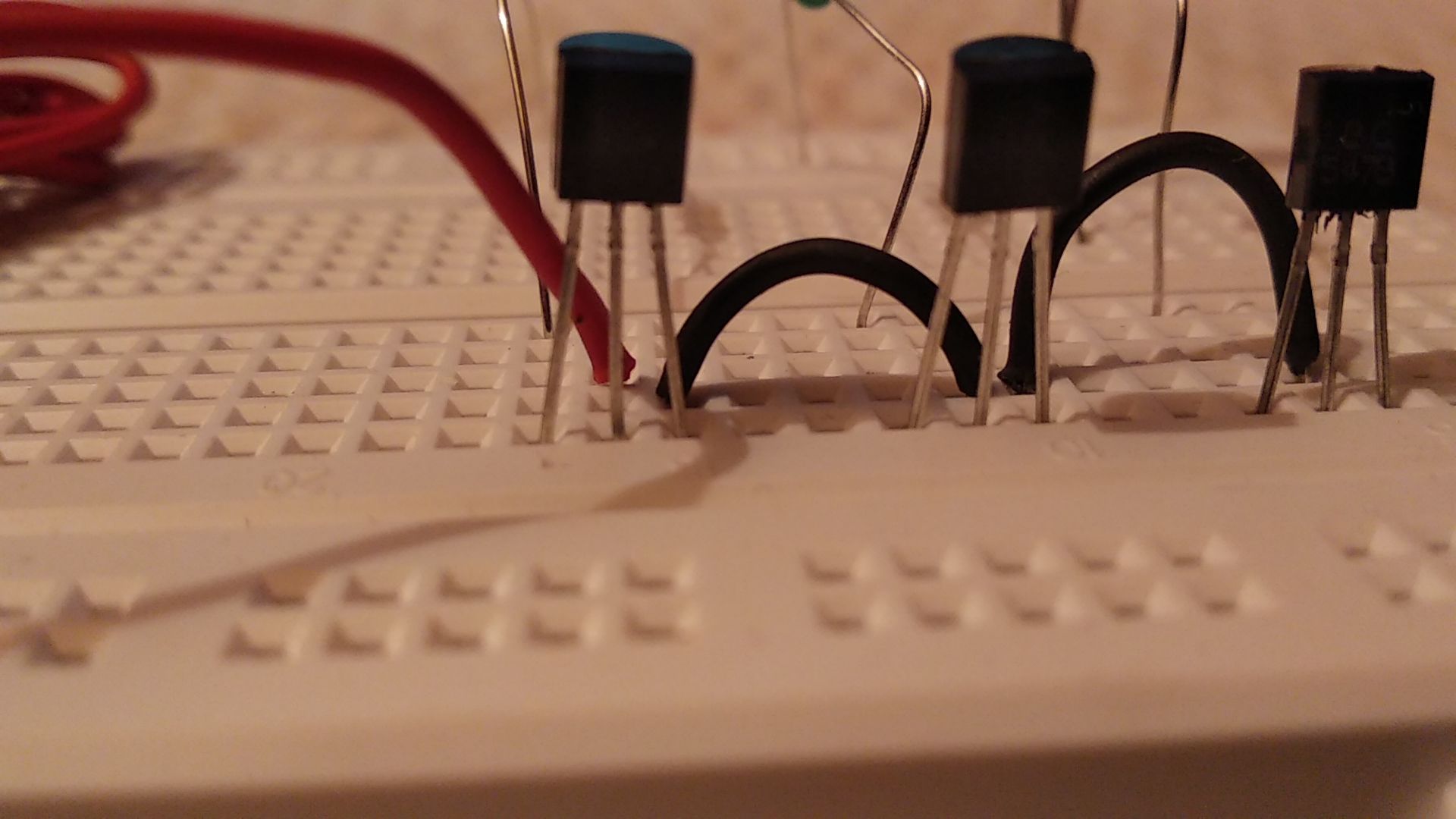 Simple Yet Powerful Static Electricity Detector Which Can Also Detect ...