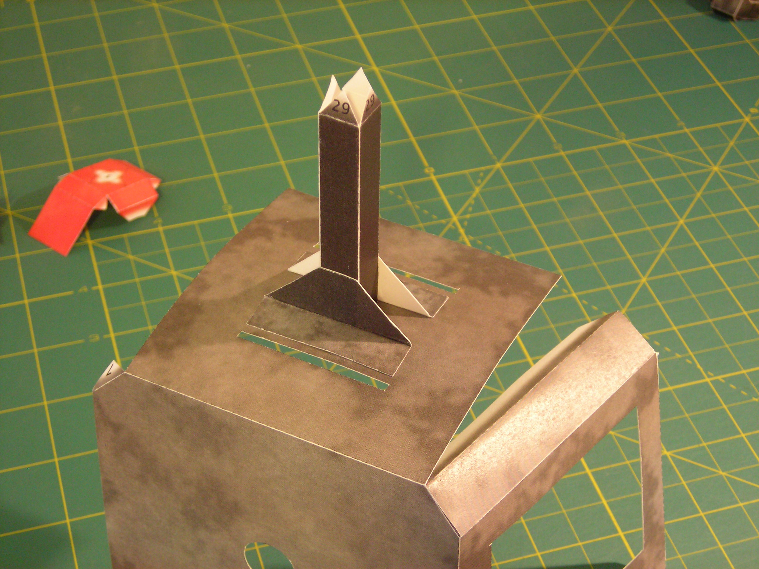 Walking Papercraft Mech Warrior : 20 Steps (with Pictures) - Instructables