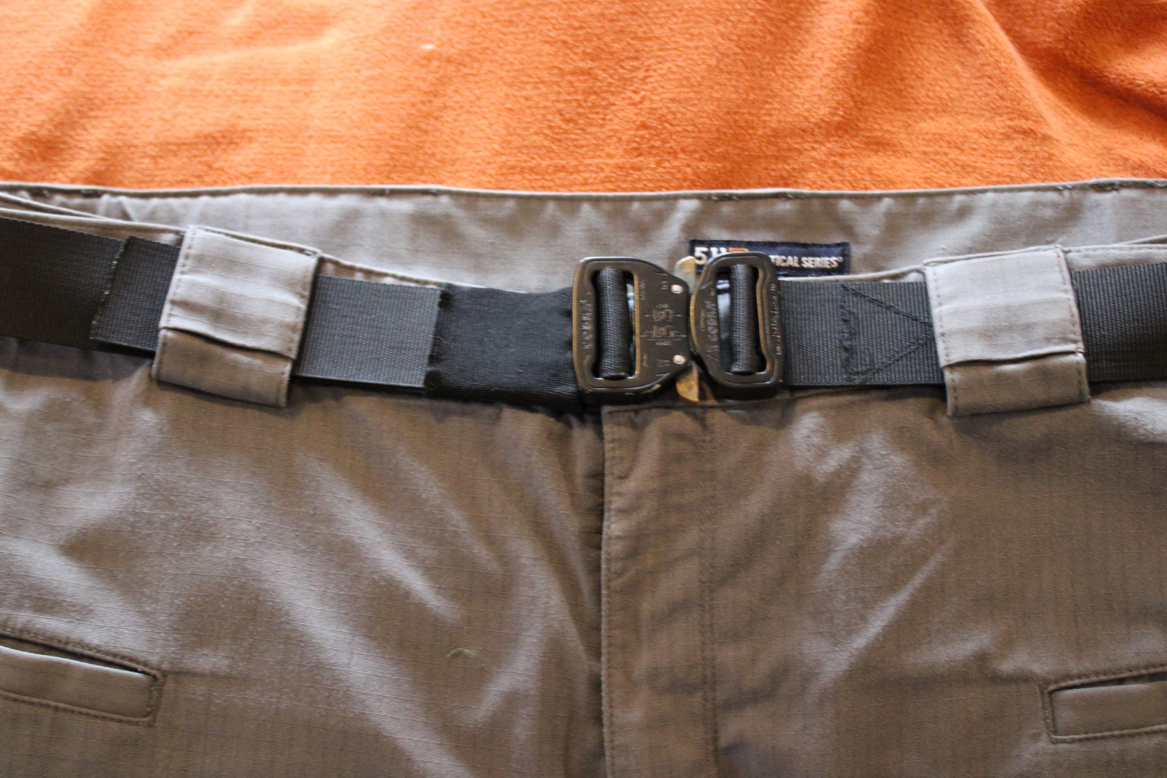 KISS Principle Tactical Belt : 5 Steps - Instructables