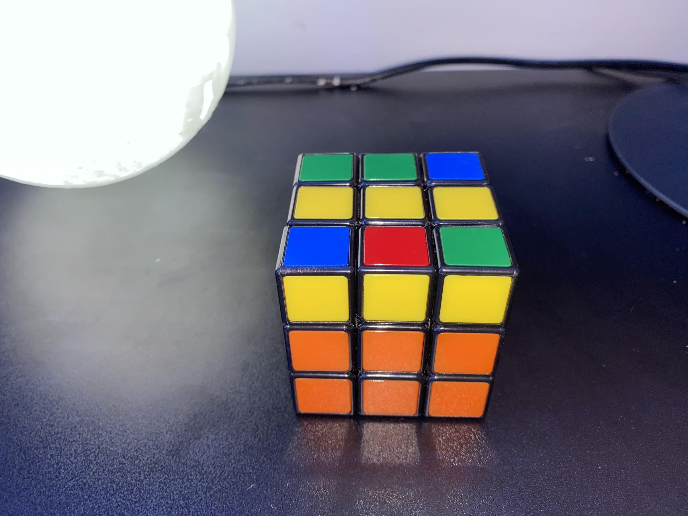 How to Solve a 3x3x3 Rubik's Cube for Beginners : 7 Steps - Instructables