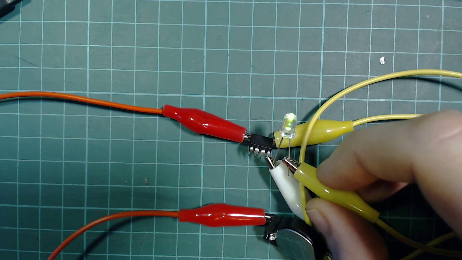 DIY Attiny Programming Shield : 8 Steps (with Pictures) - Instructables