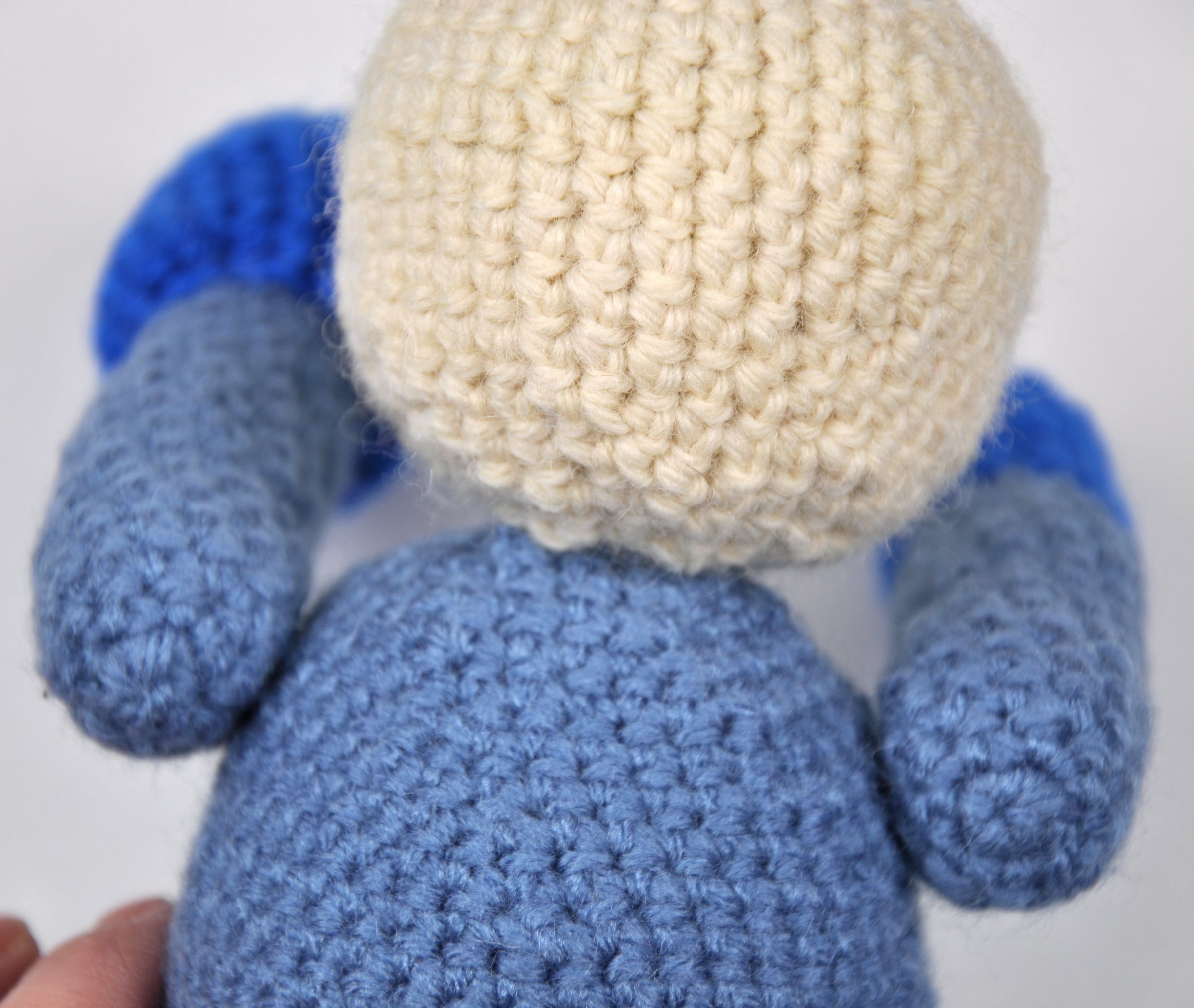 Crochet Megaman (Mega Man) Amigurumi : 8 Steps (with Pictures ...