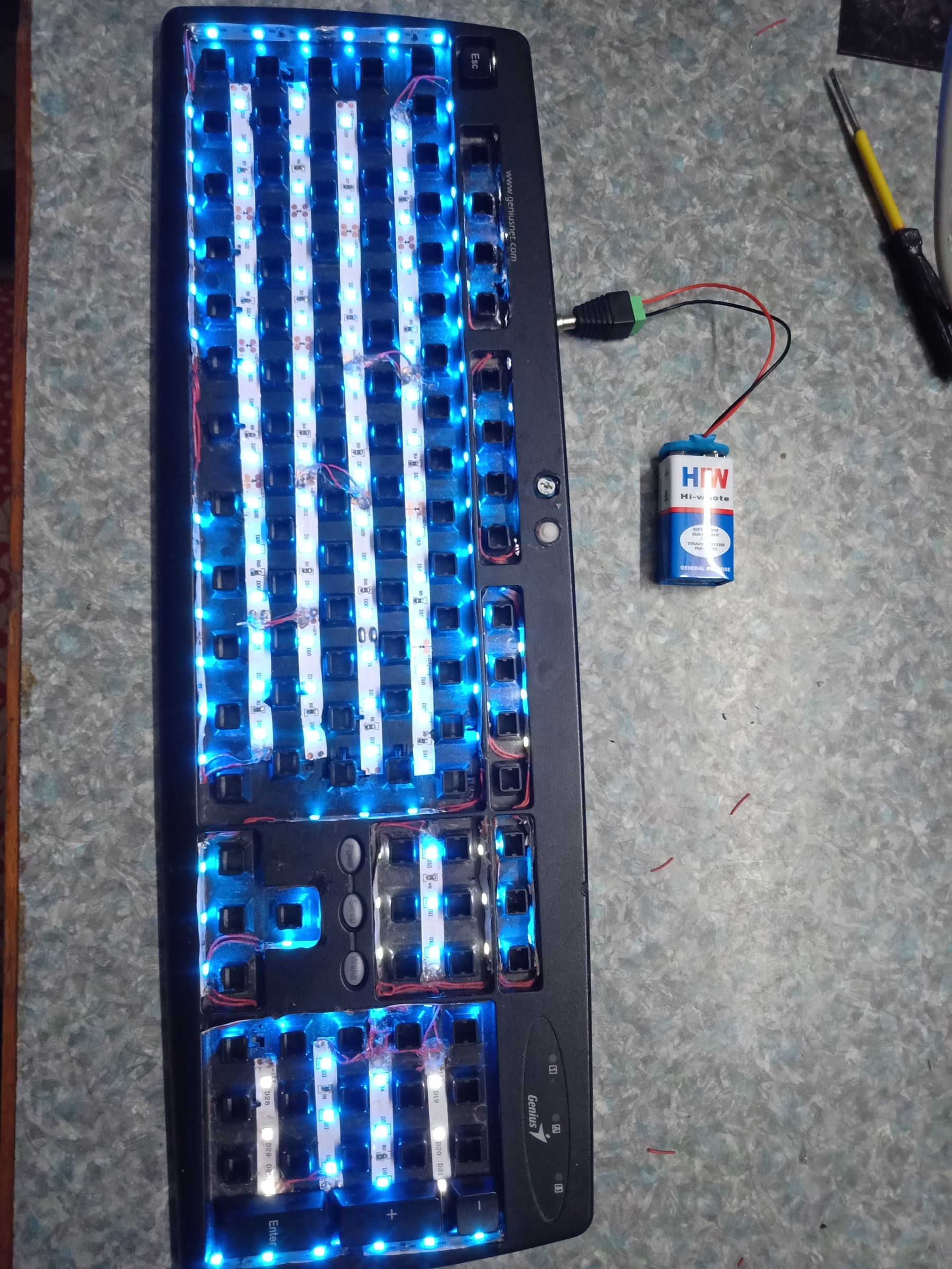 Backlit Keyboard (Blue) : 7 Steps (with Pictures) - Instructables
