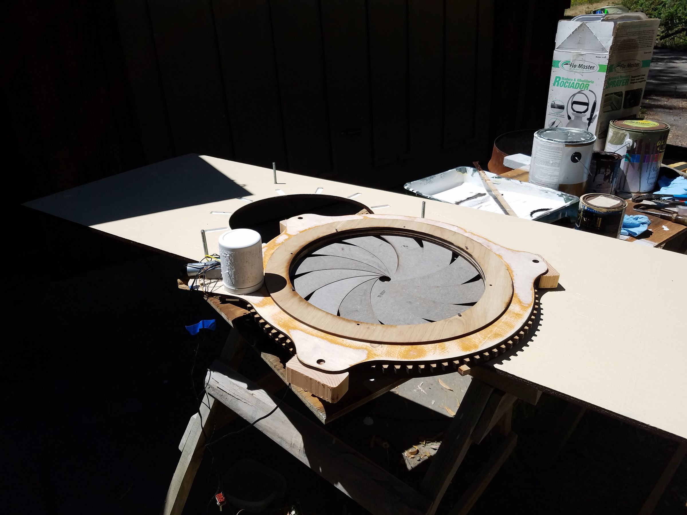 Mechanical Iris Door : 12 Steps (with Pictures) - Instructables