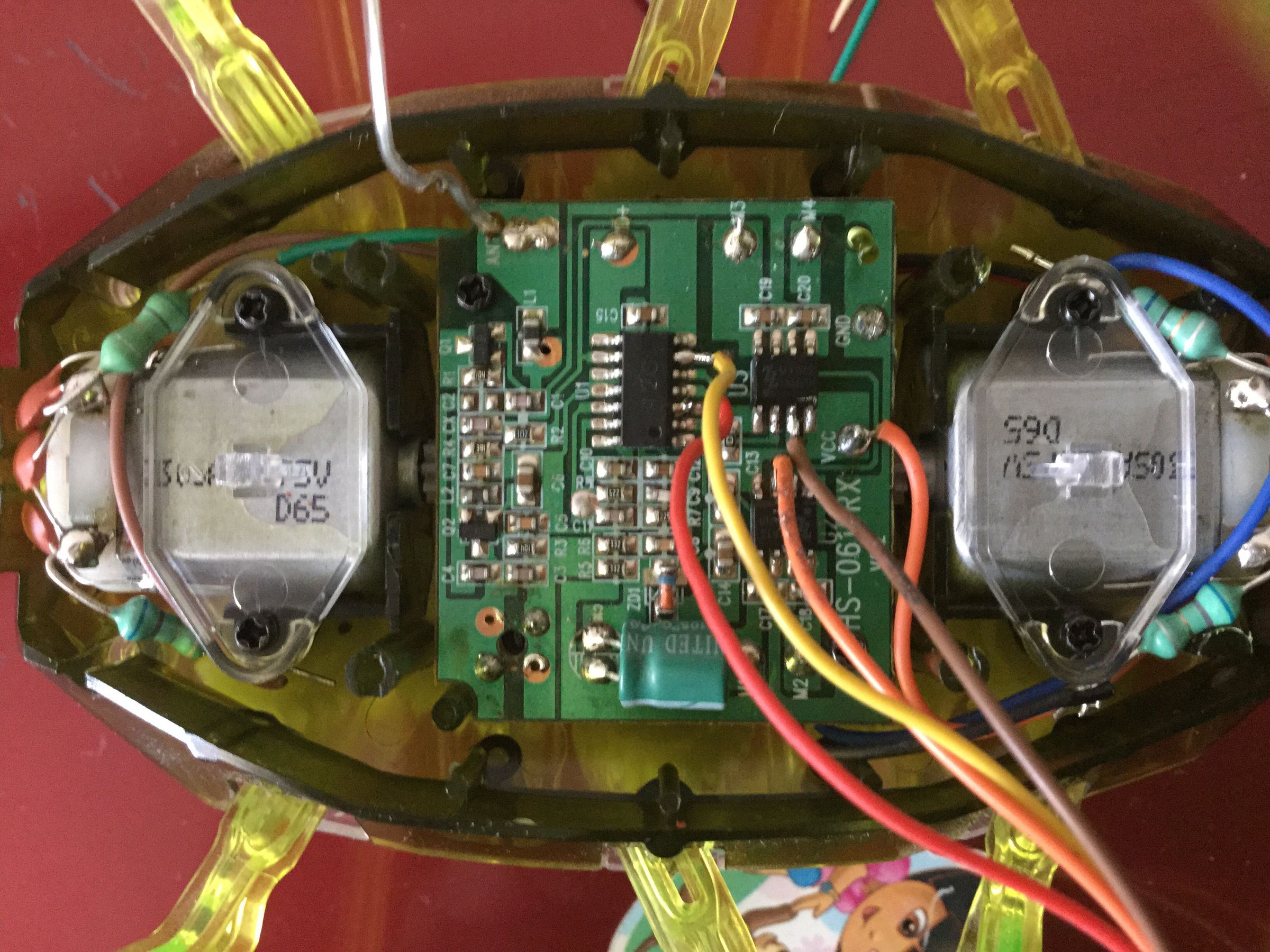 HEXBUG Scarab XL Controlled by Tiva Launchpad : 4 Steps - Instructables