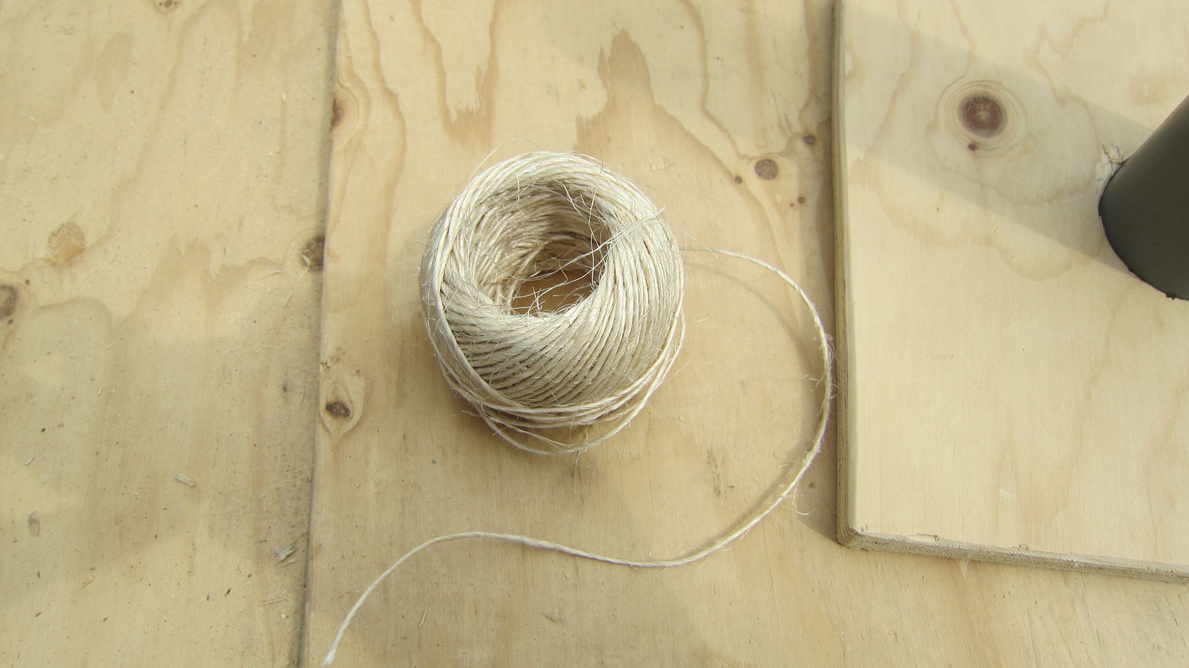 Wooden Scratching Post : 4 Steps (with Pictures) - Instructables