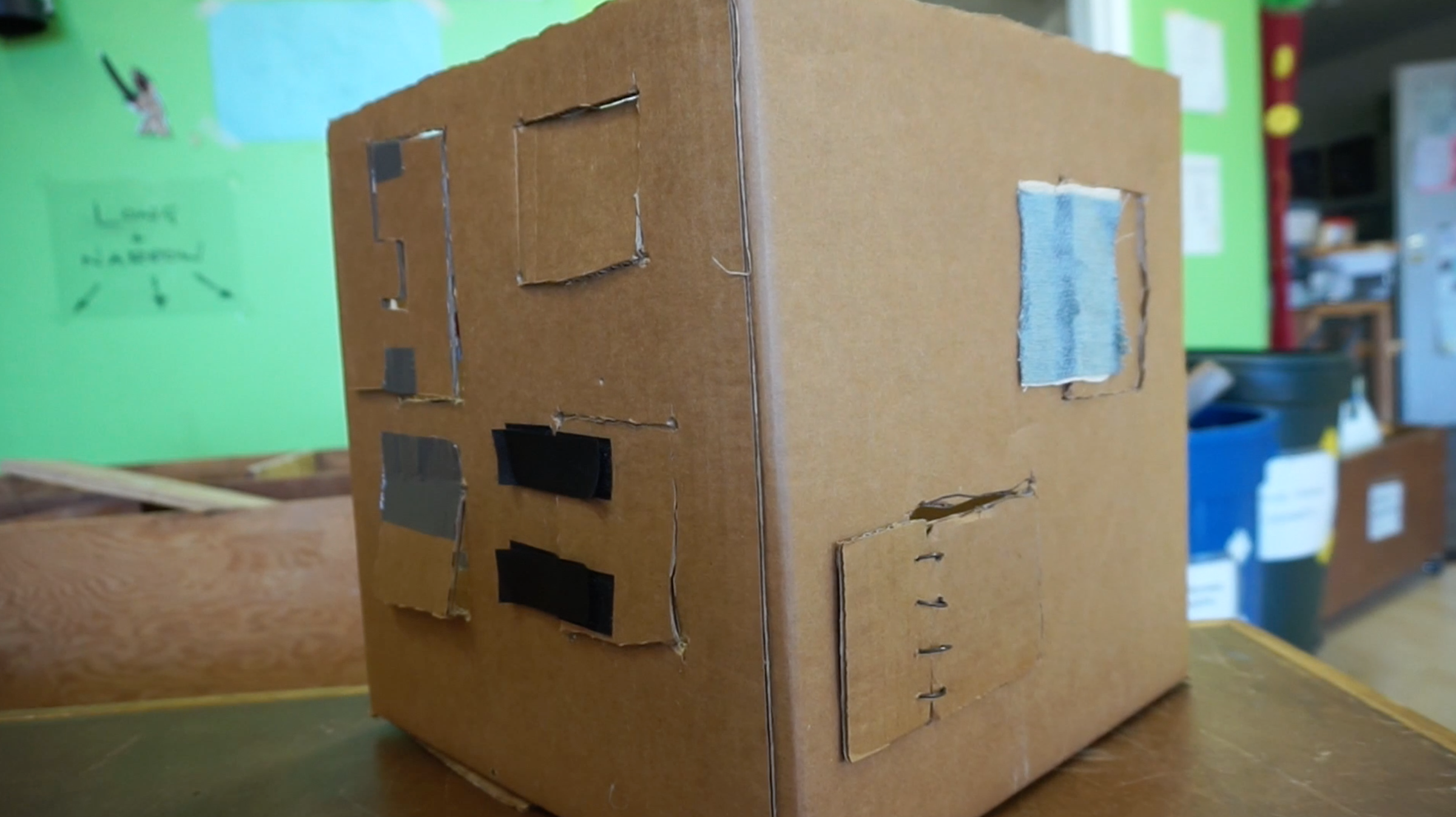 6 Easy Tinkering Hinges : 7 Steps (with Pictures) - Instructables