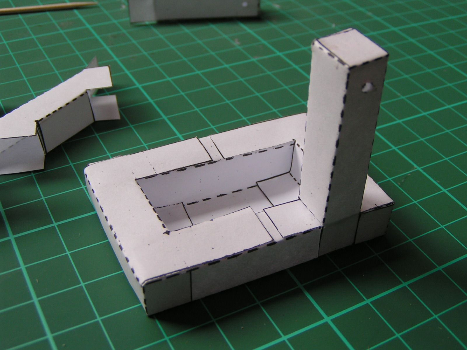 Launch It: the Paper Catapult. : 6 Steps (with Pictures) - Instructables