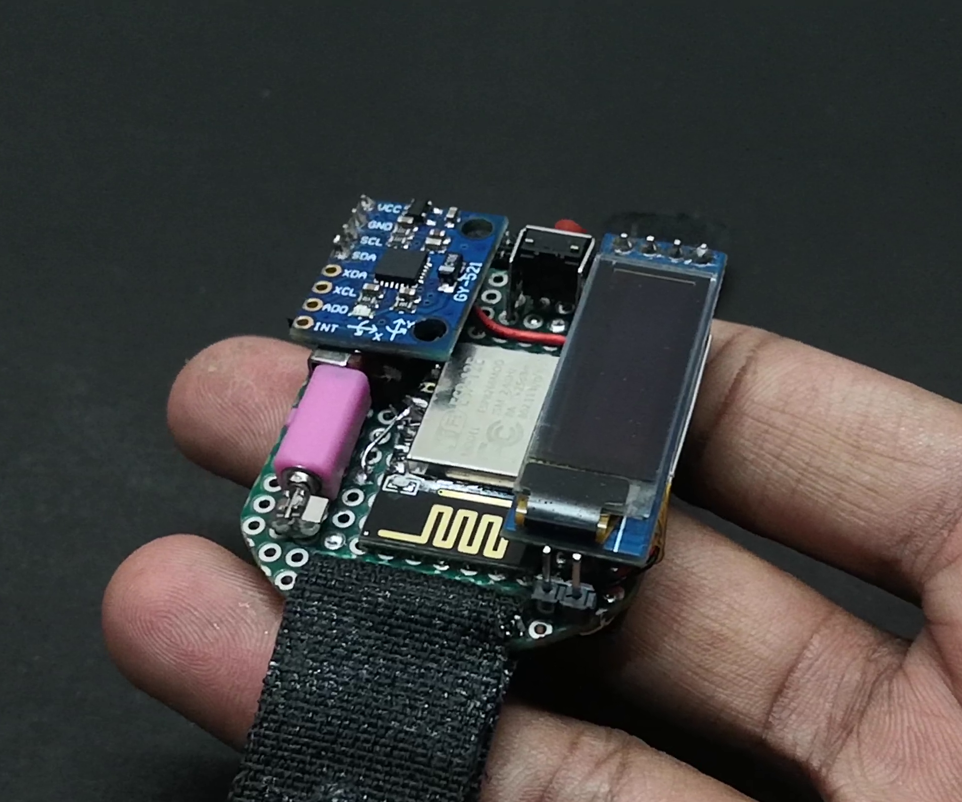 Smart Fitness Watch With ESP8266 [VScode] : 20 Steps (with Pictures ...