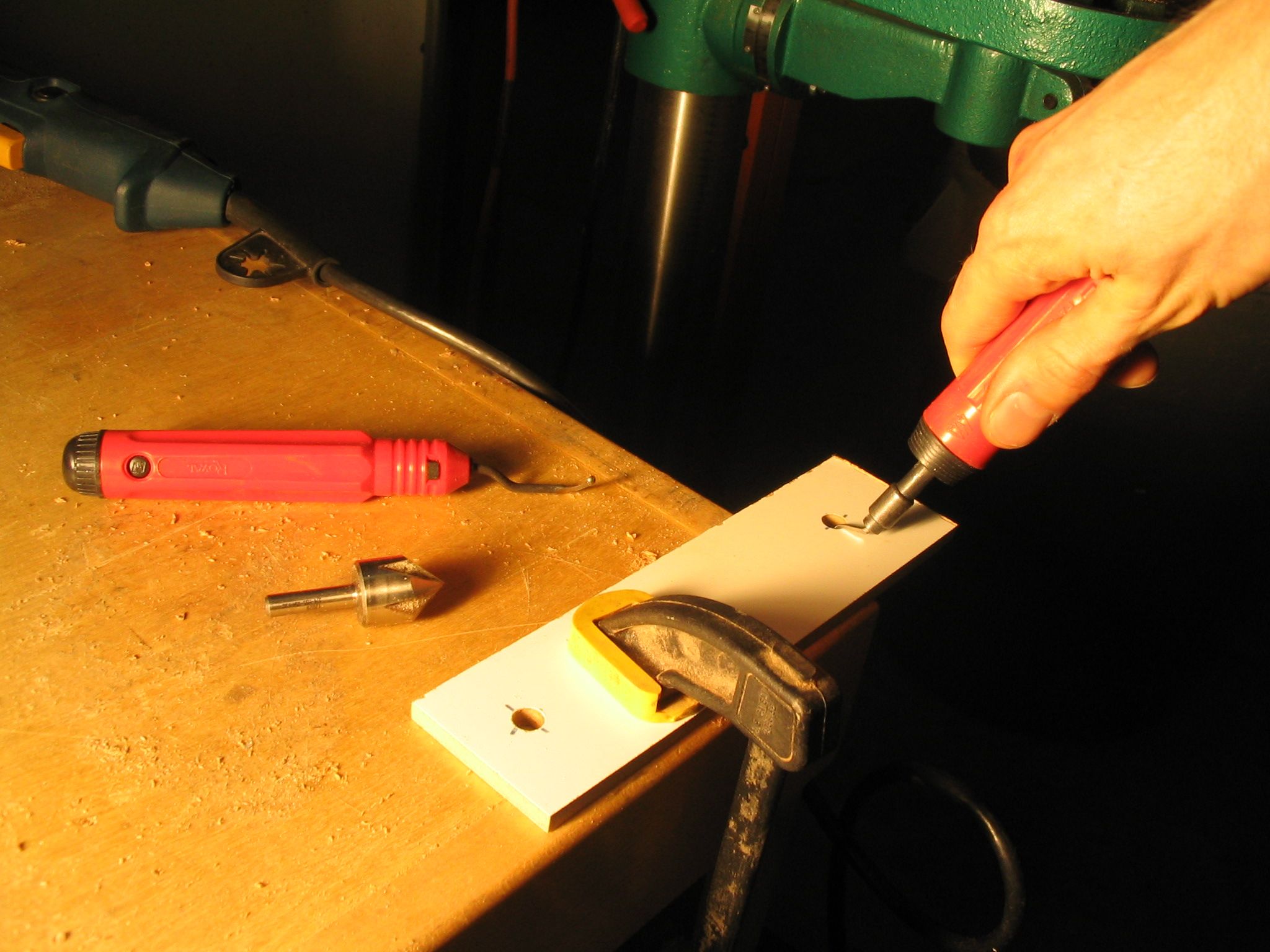 How to Drill a Hole : 6 Steps - Instructables
