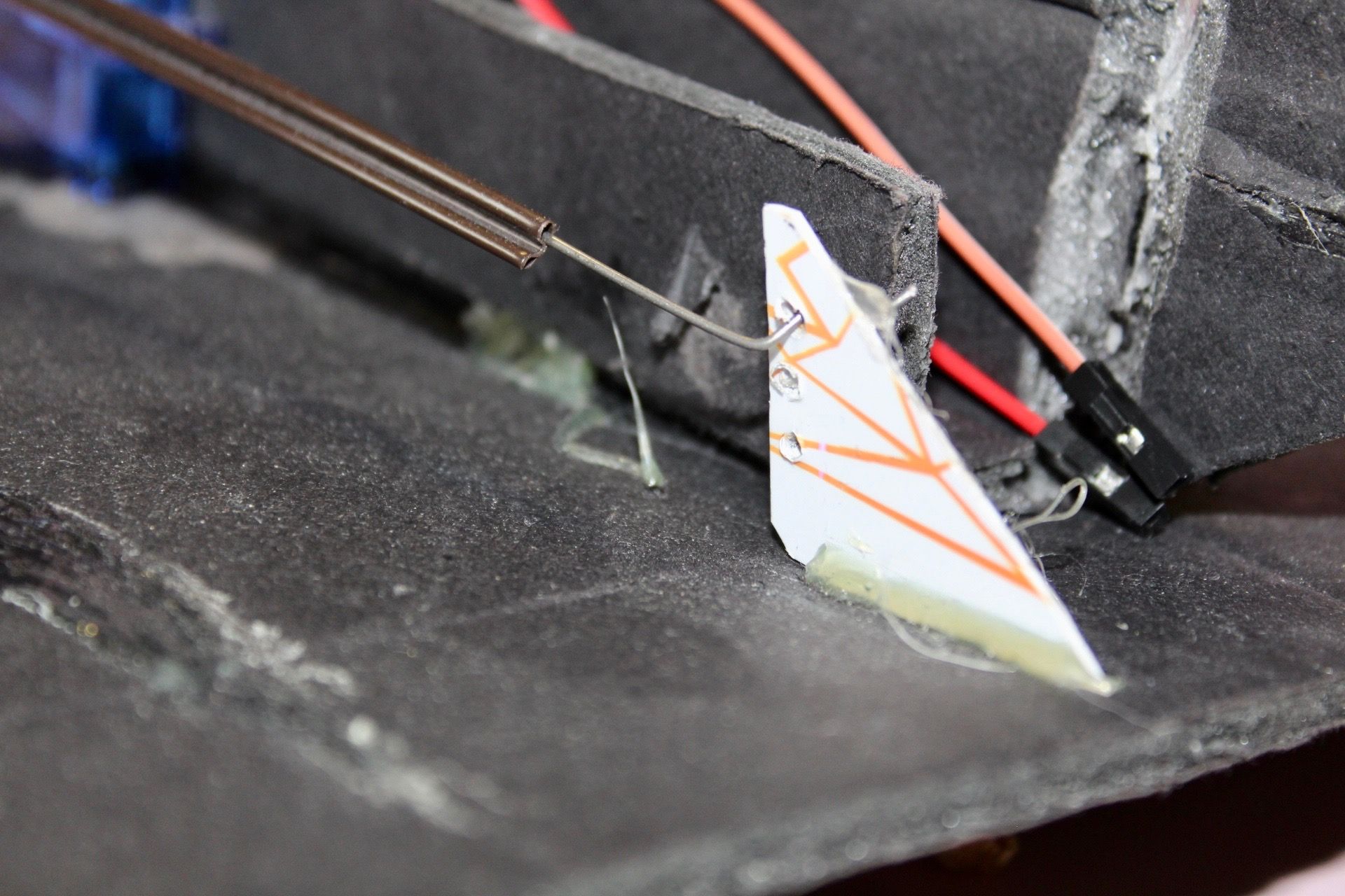 DIY RC Control Horns From Recycled Plastic Cards With Template : 4 ...