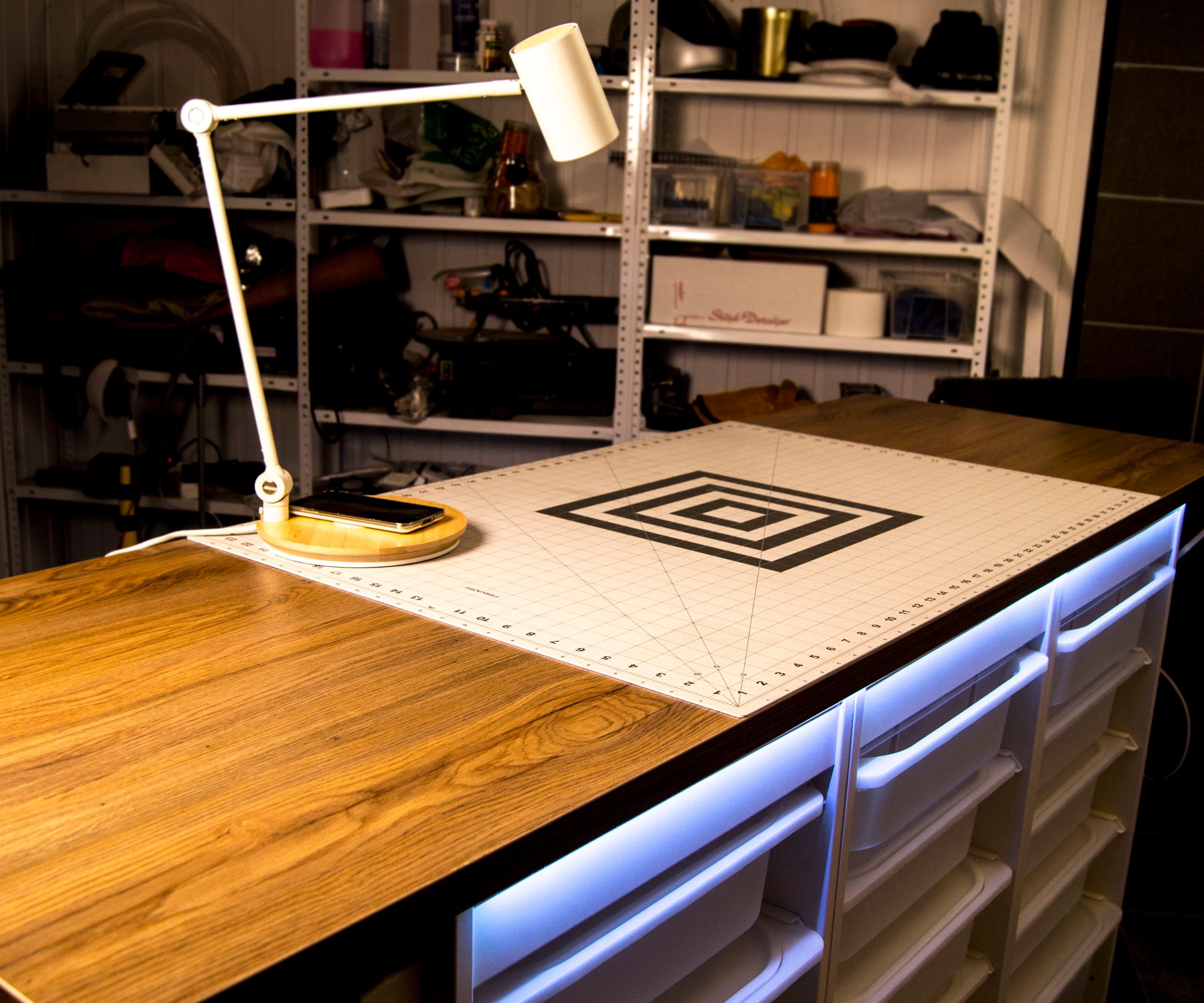 IKEA Hack: Practical Workbench : 11 Steps (with Pictures) - Instructables