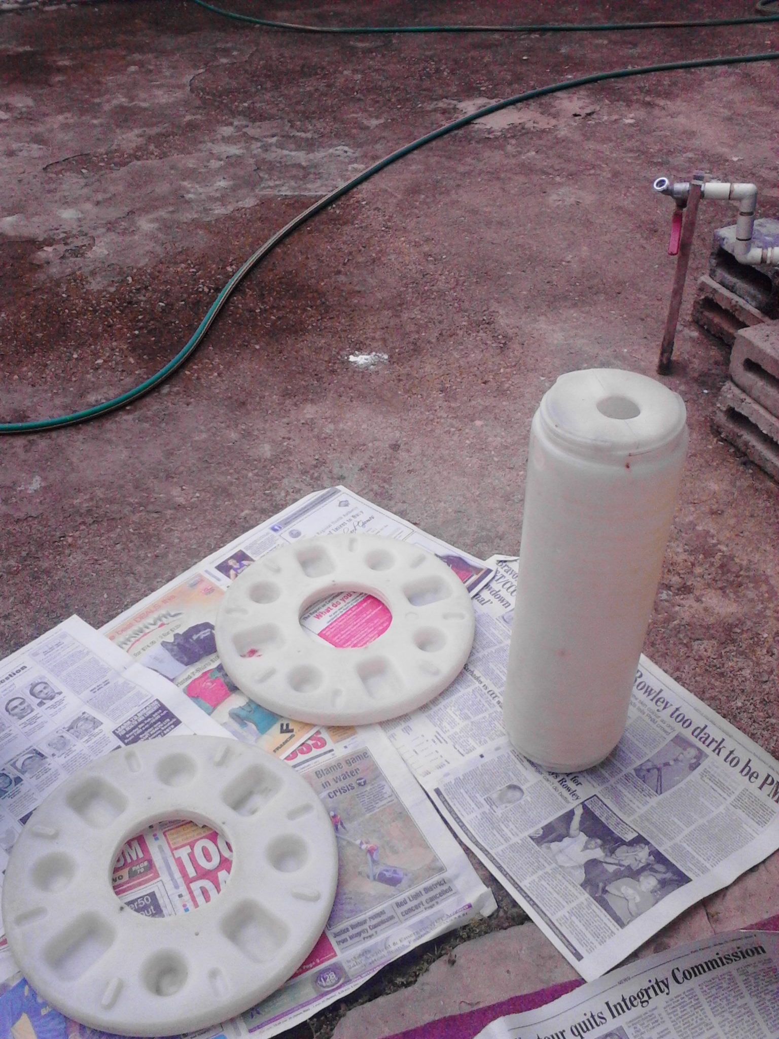 Easy No Sew Diy Round Stool Made From Plastic Spool Thingy : 3 Steps ...