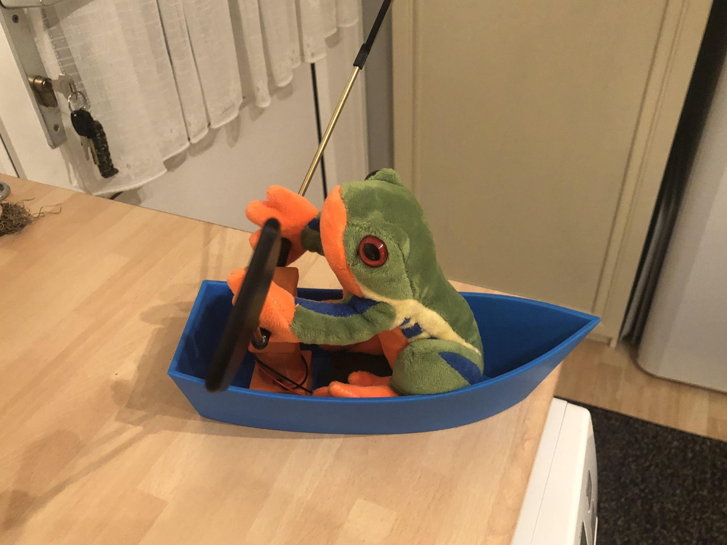 Can a Stuffed Toy Frog Row a Boat on Water? Updated Video. : 4 Steps ...