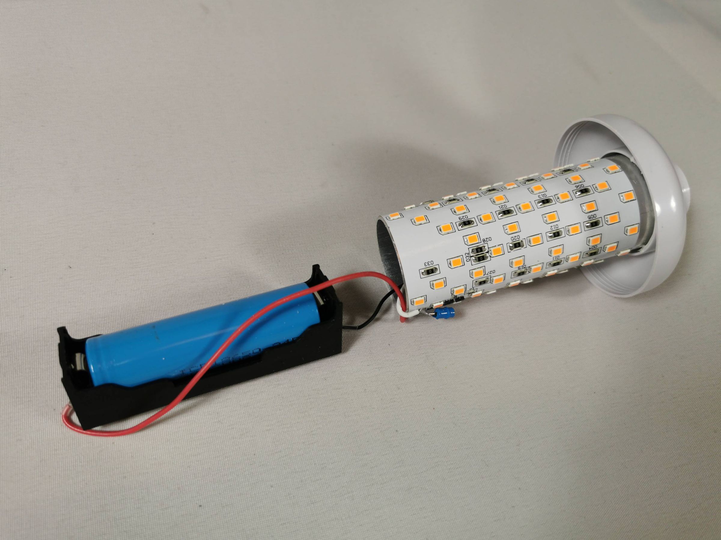 Battery Powered Flickering Flame Lightbulb : 7 Steps - Instructables