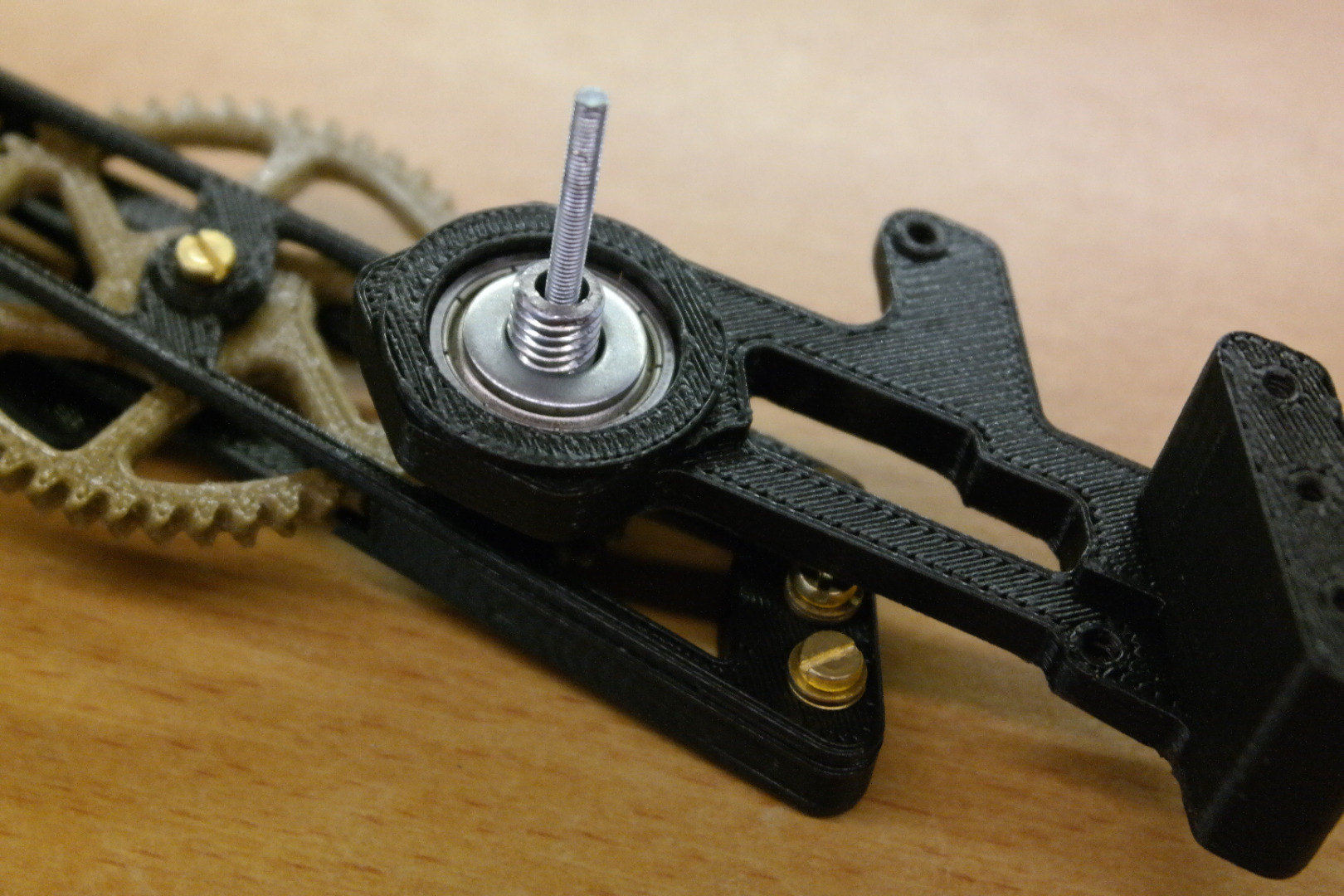 Hand in Hand Skeleton Clock : 11 Steps (with Pictures) - Instructables