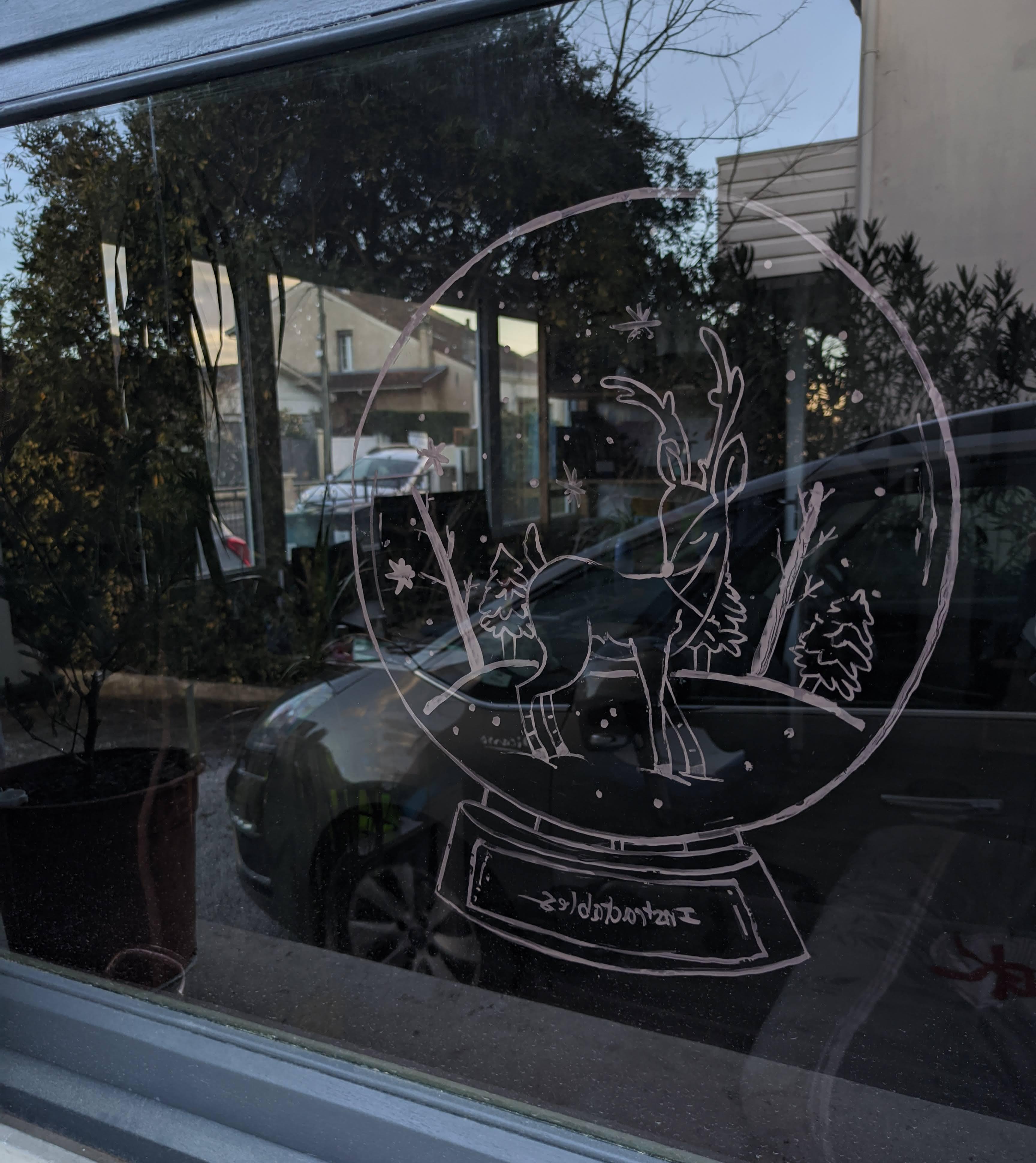 How to Paint on Your Windows : 7 Steps (with Pictures) - Instructables