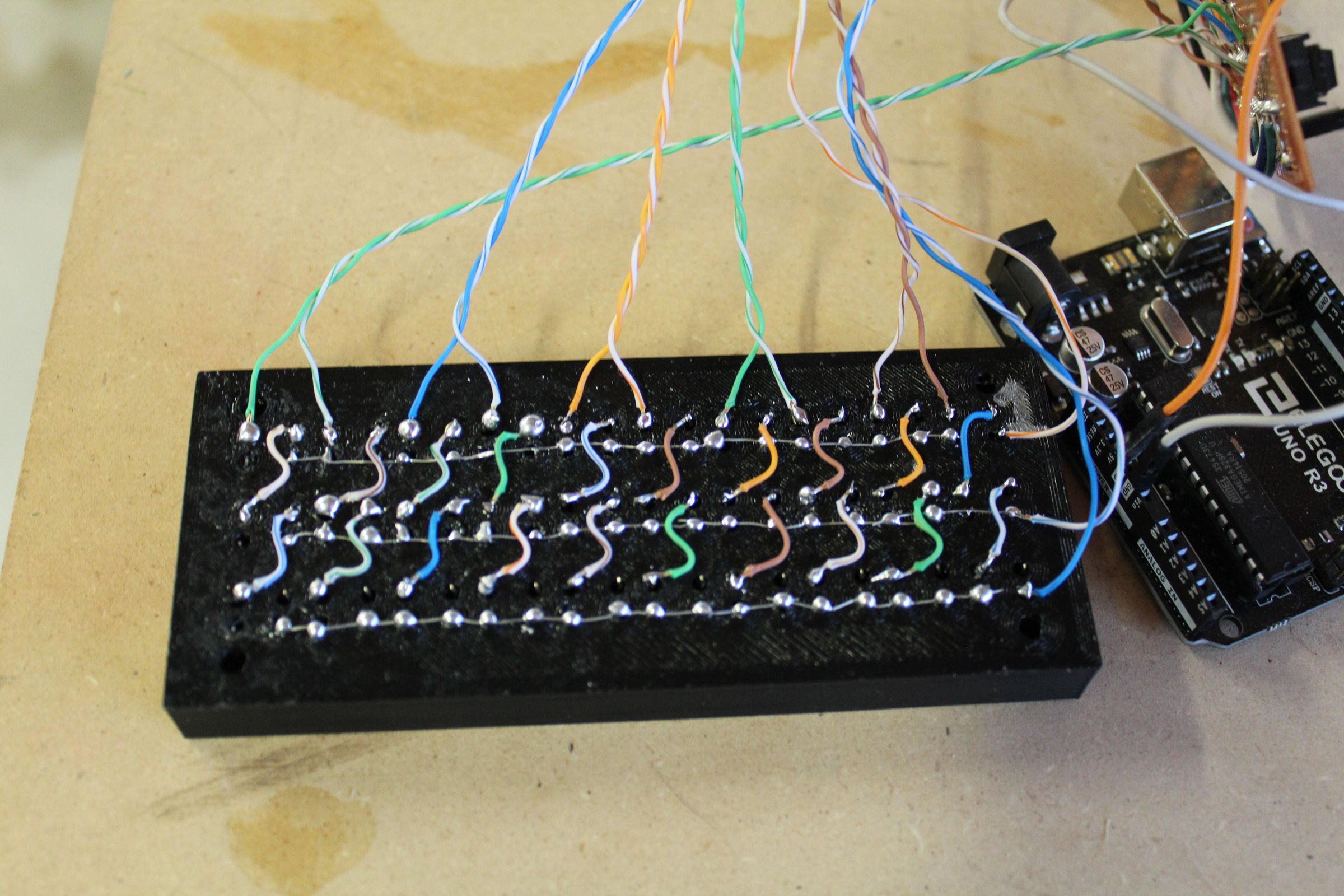 Shift Register Keyboard for Arduino : 8 Steps (with Pictures ...