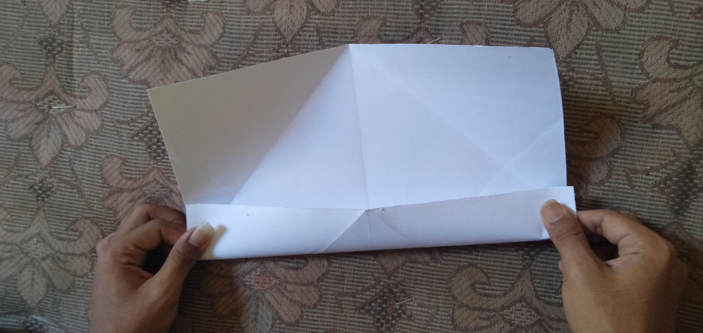 DIY Paper Stand for Smartphone (No Glue ) : 5 Steps - Instructables