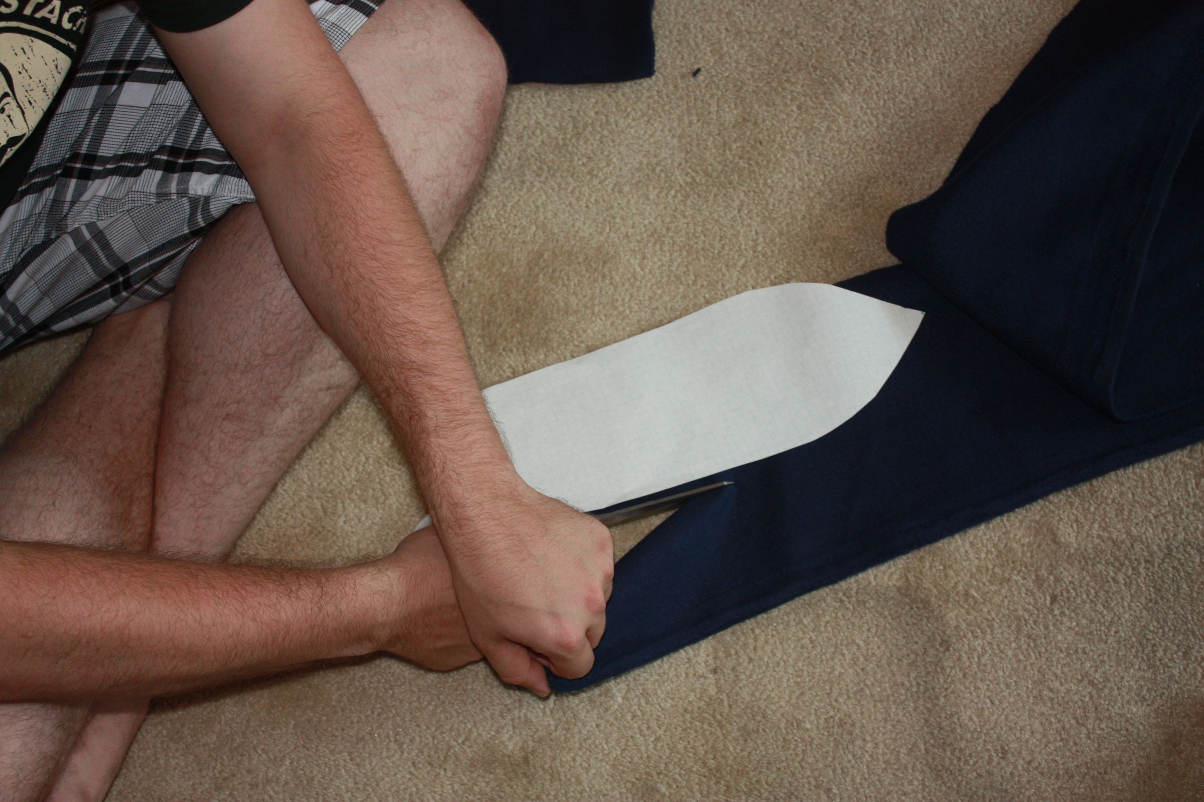 "Snuggie" Character Costume : 19 Steps (with Pictures) - Instructables