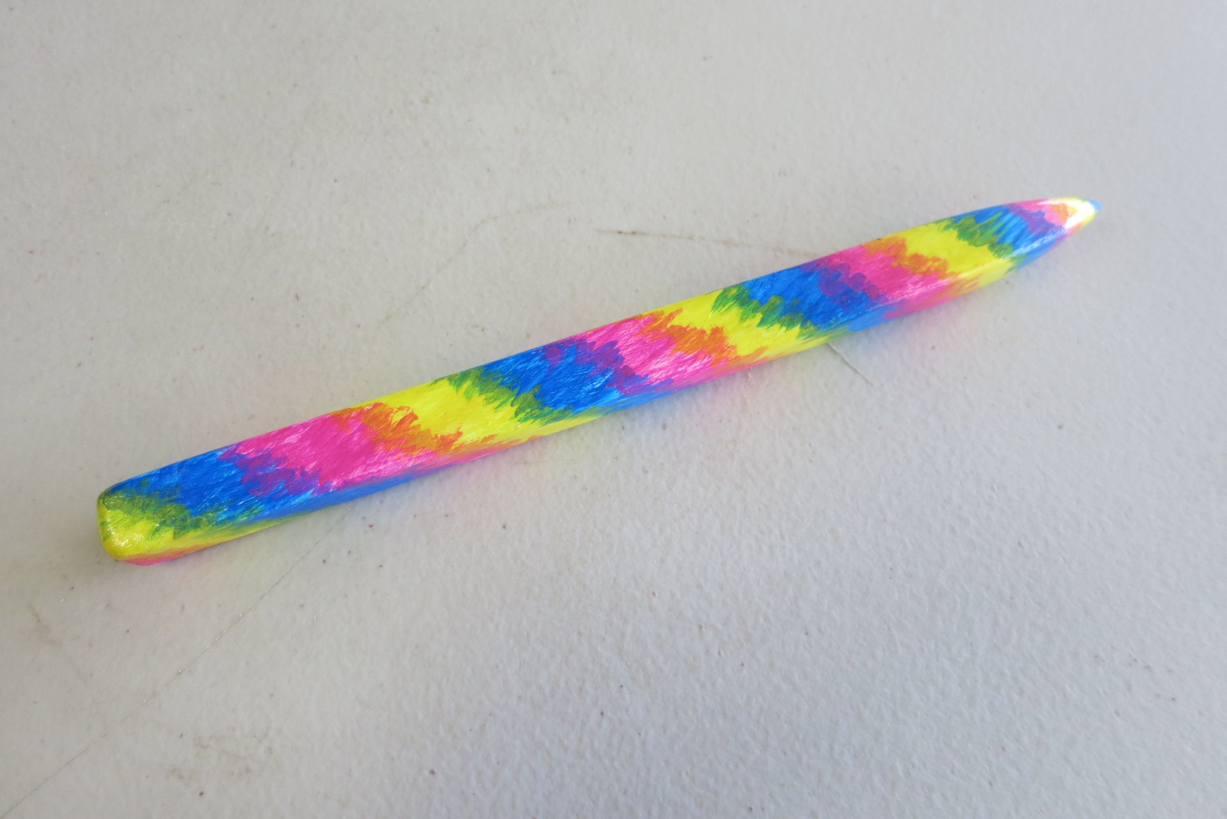 How to Paint a Rainbow Tie-dye Design : 4 Steps (with Pictures ...