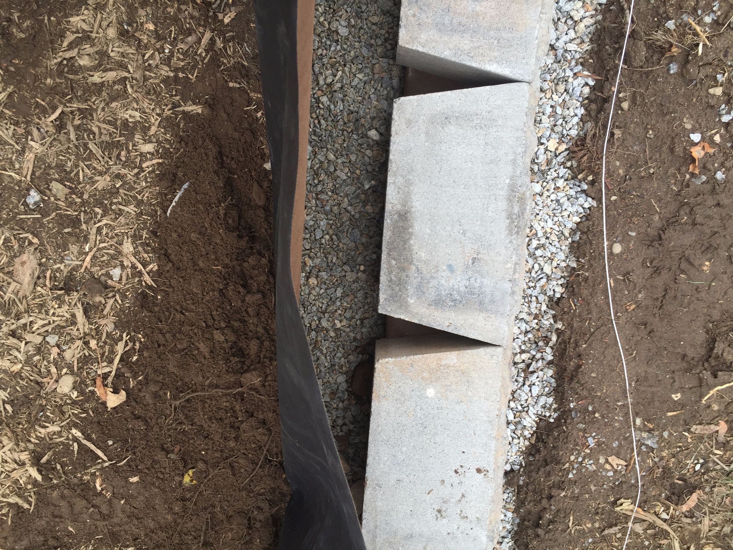 How to Build a Block Retaining Wall : 10 Steps (with Pictures ...
