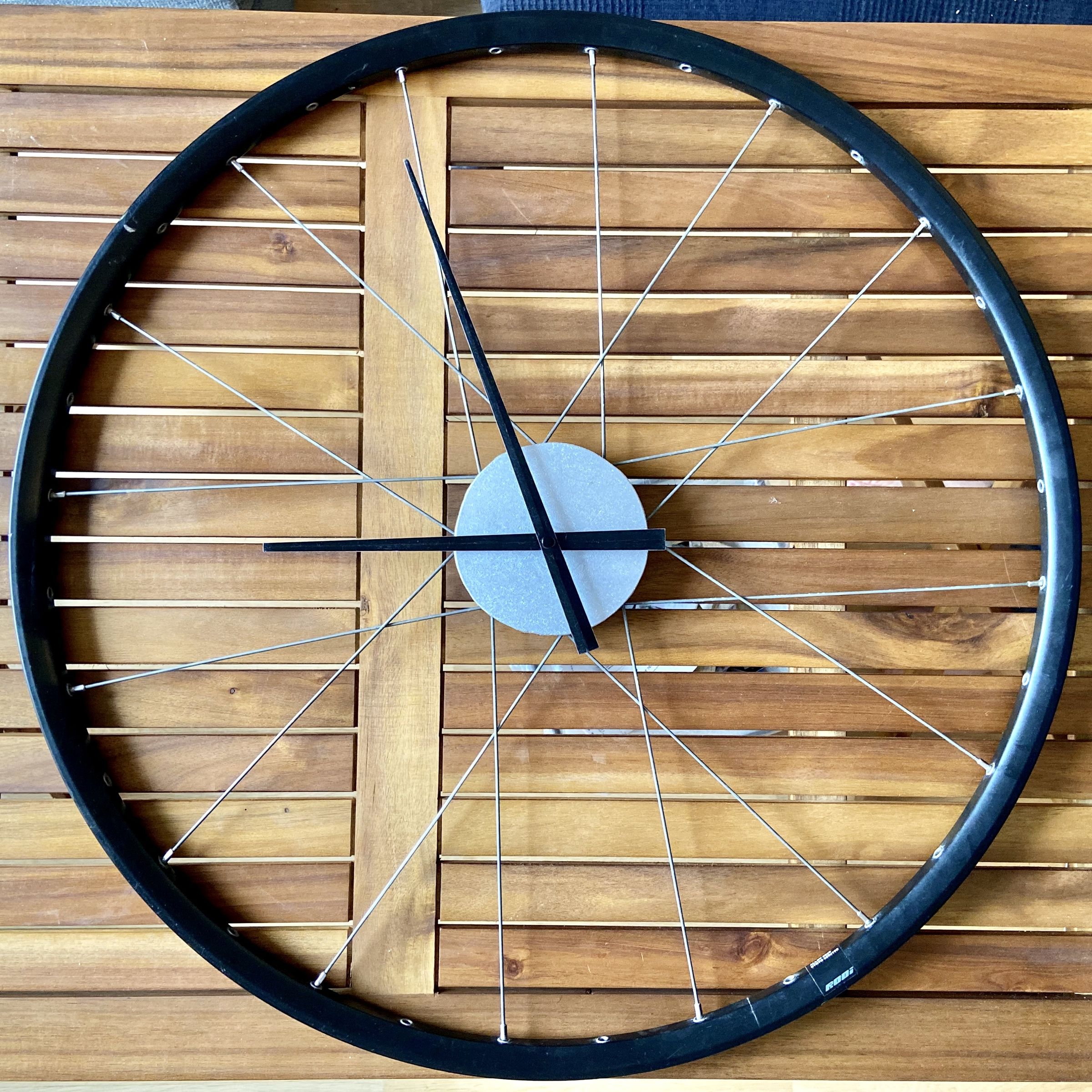 Bicycle Wheel Wall Clock : 4 Steps (with Pictures) - Instructables