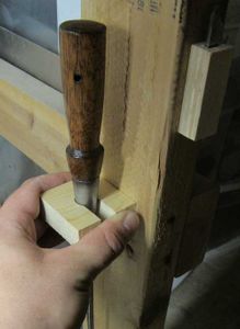 Glue-On Chisel Holders : 6 Steps (with Pictures) - Instructables
