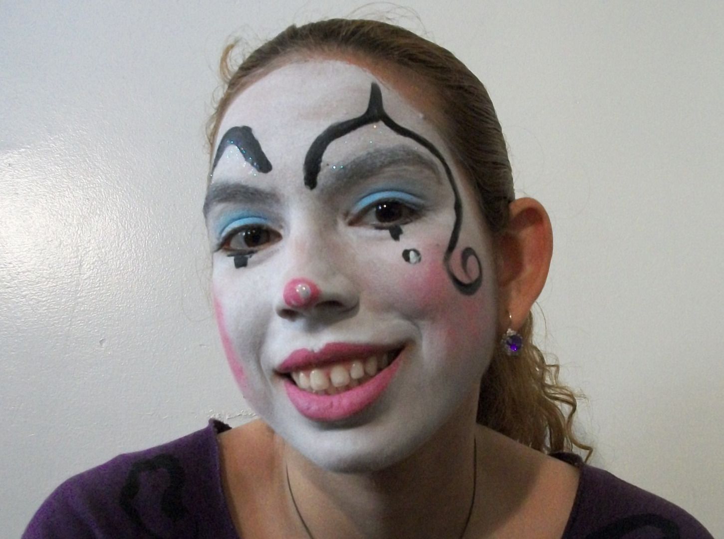 6 Clown Make-Up Ideas : 5 Steps - Instructables