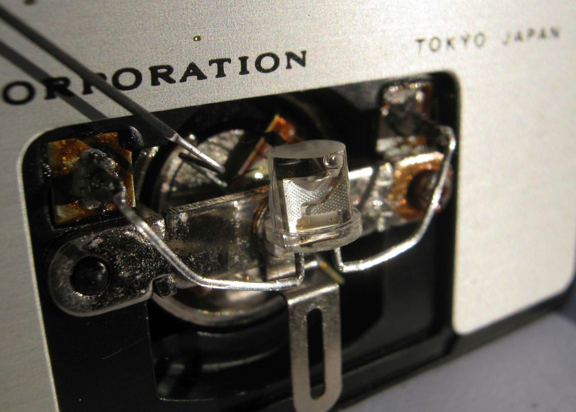 Upgrade a VU Meter Backlight to Blue Led Using Old CFL Bulb Parts. : 3 ...