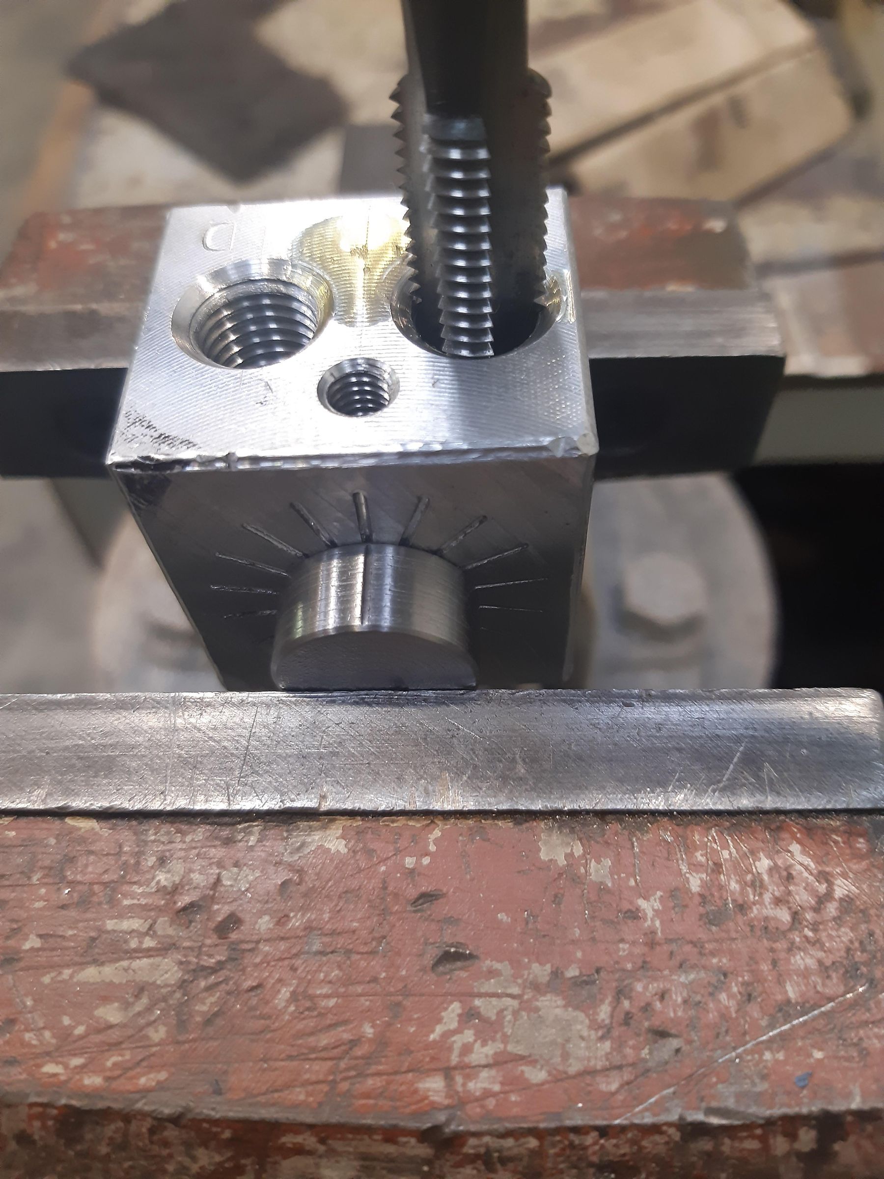 CARVE WORM GEAR by Hand : 5 Steps (with Pictures) - Instructables