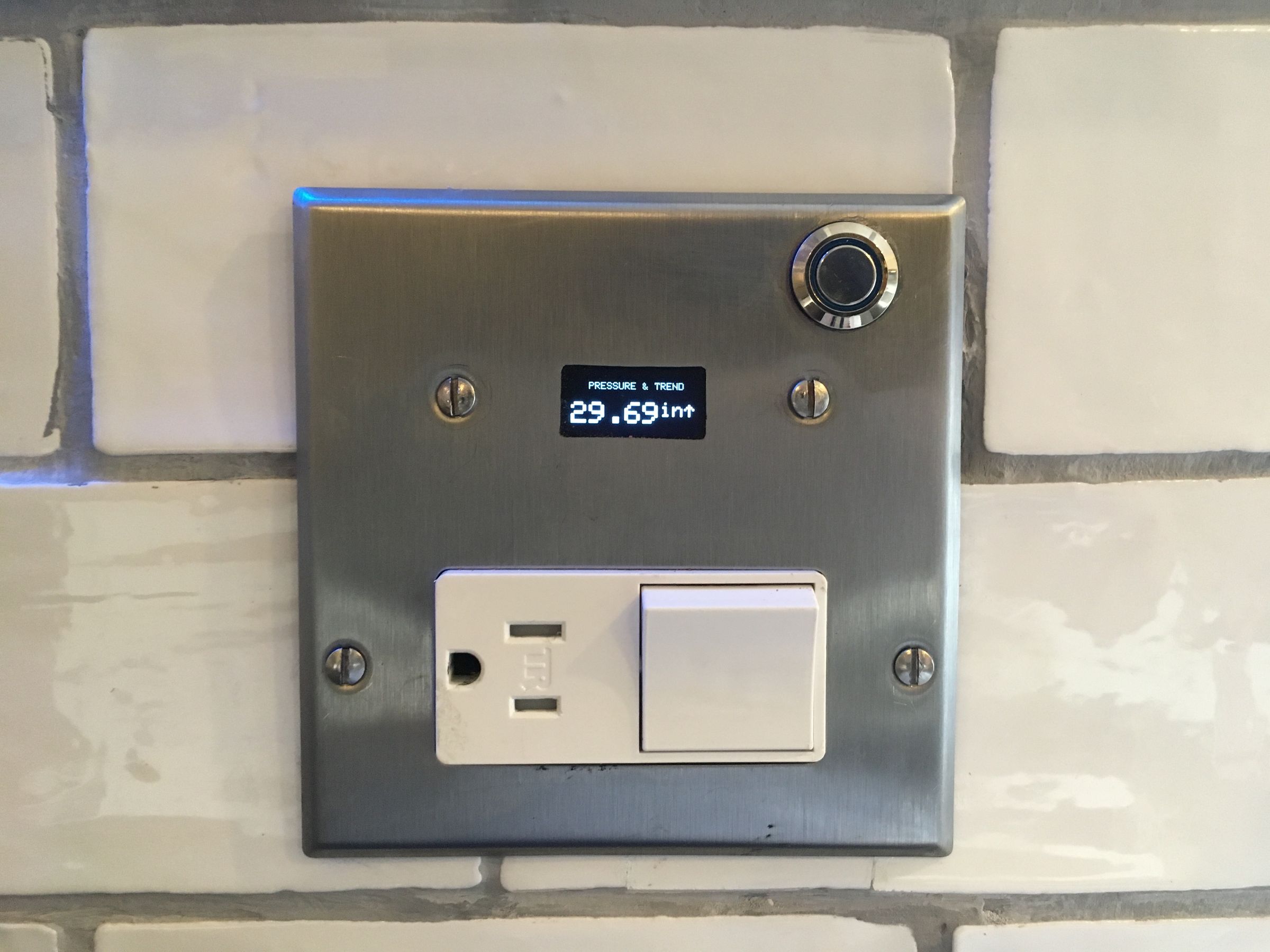 128x64 OLED Enclosure the Easy Way : 4 Steps (with Pictures ...
