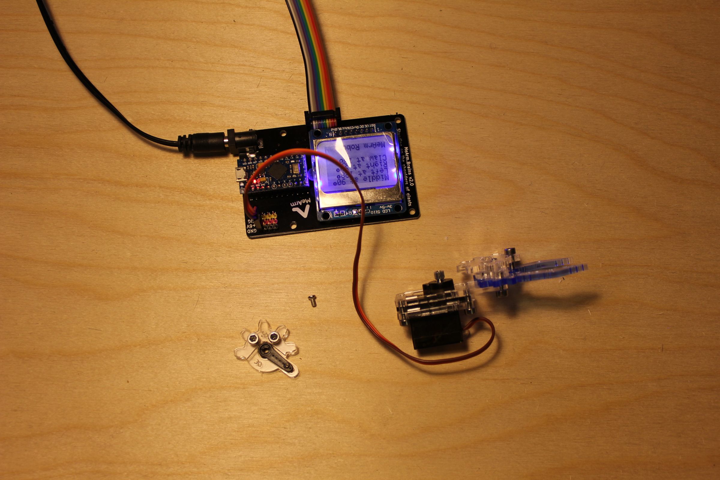 MeArm V1.1 - Tiny Open Source Robot Arm - Arduino, Raspberry Pi, Micro:bit Compatible : 18 Steps ...