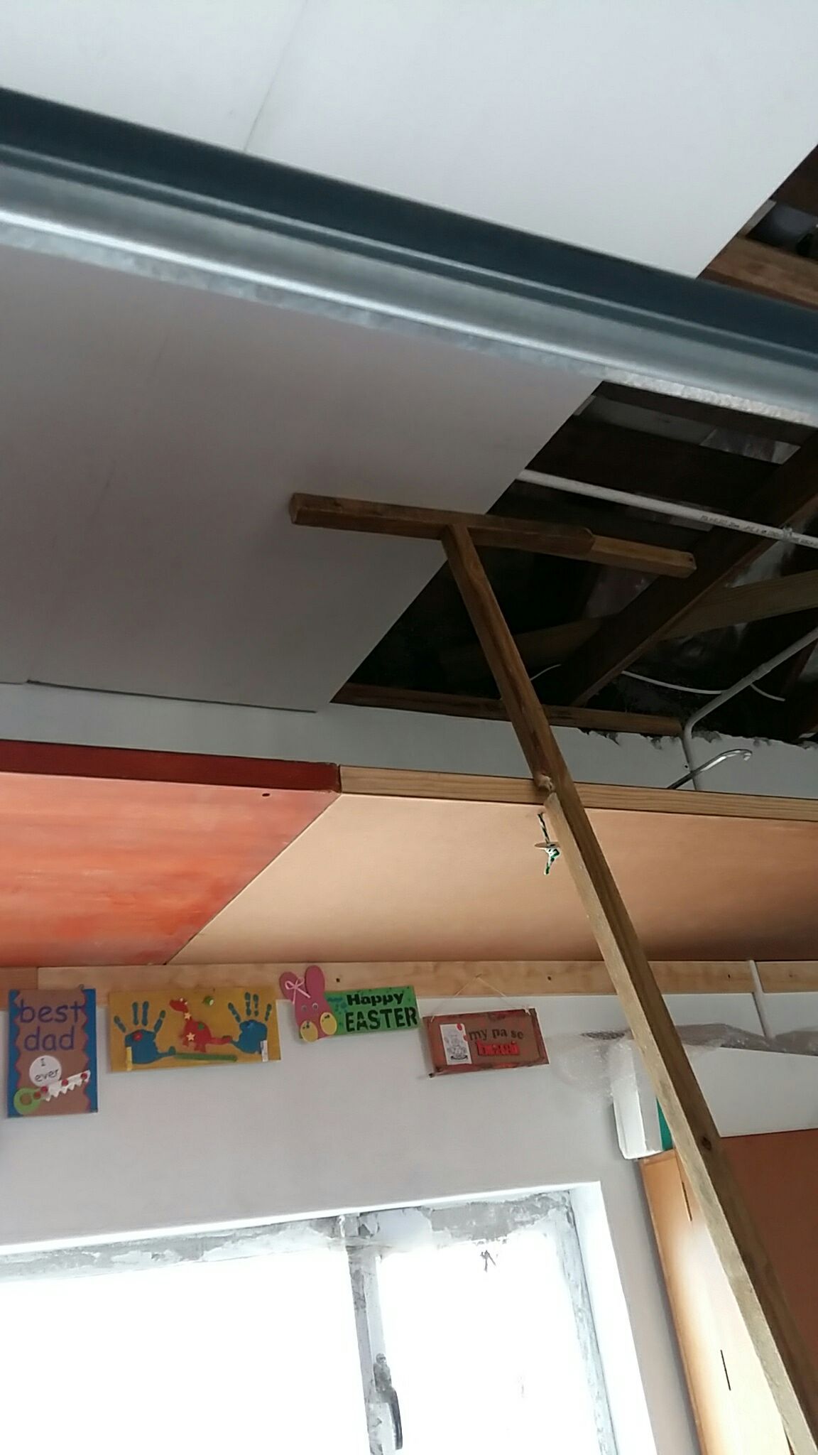 Holding & Supporting Long Battens or EPS Ceiling Boards - Instructables