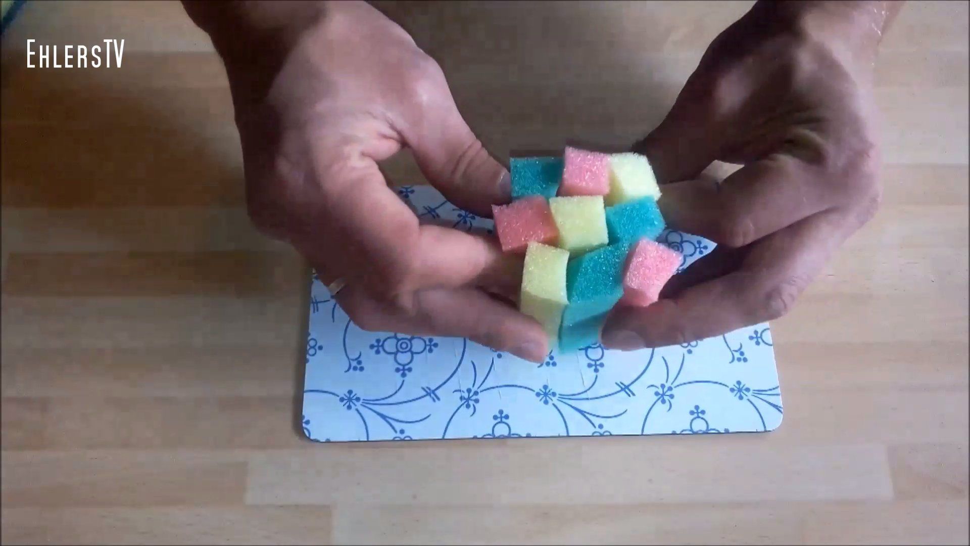 DIY Water Bombs (using Sponges) : 5 Steps (with Pictures) - Instructables