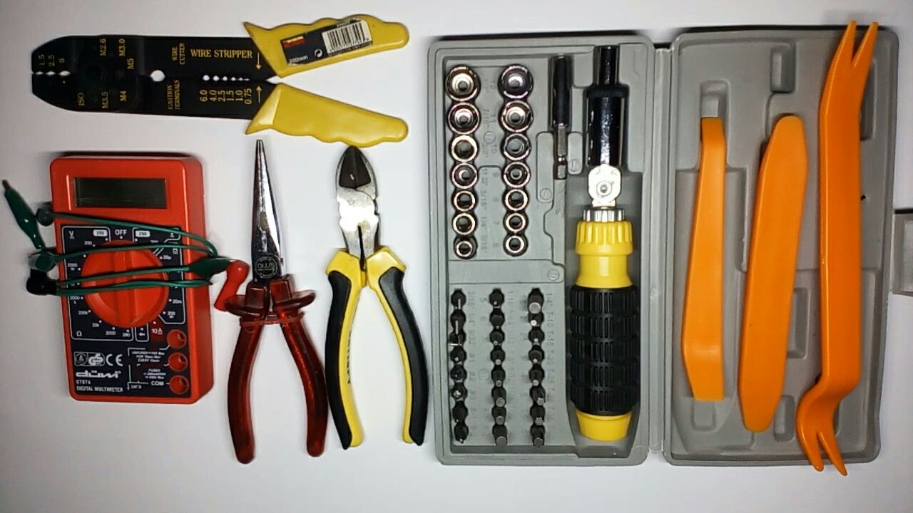 How to Add a Circuit to Your Car : 8 Steps (with Pictures) - Instructables