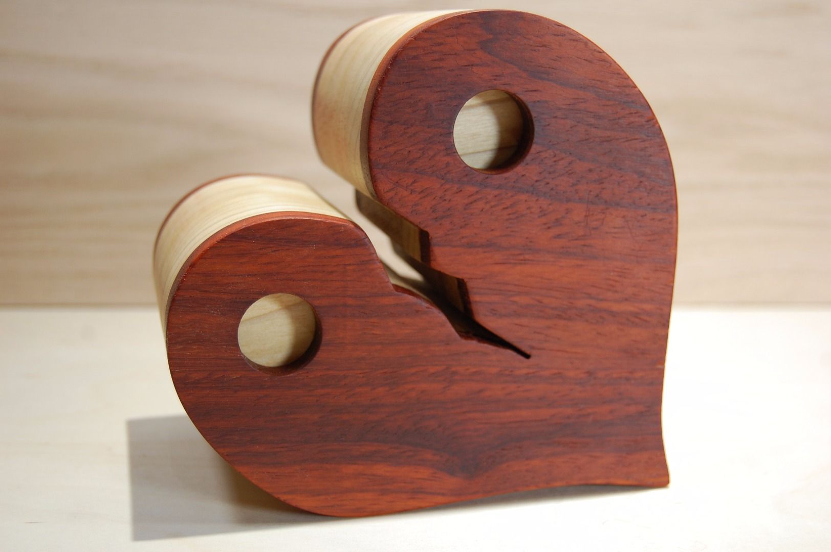 Broken Heart Bandsaw Box : 12 Steps (with Pictures) - Instructables