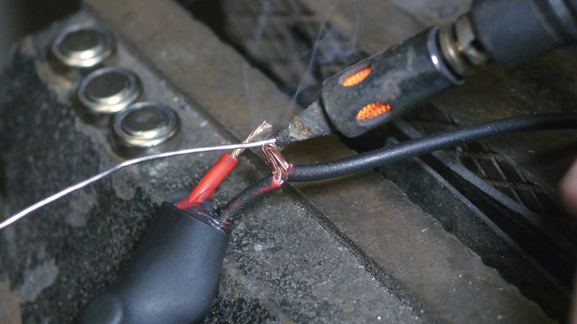 $5 Static Electricity Generator : 5 Steps (with Pictures) - Instructables