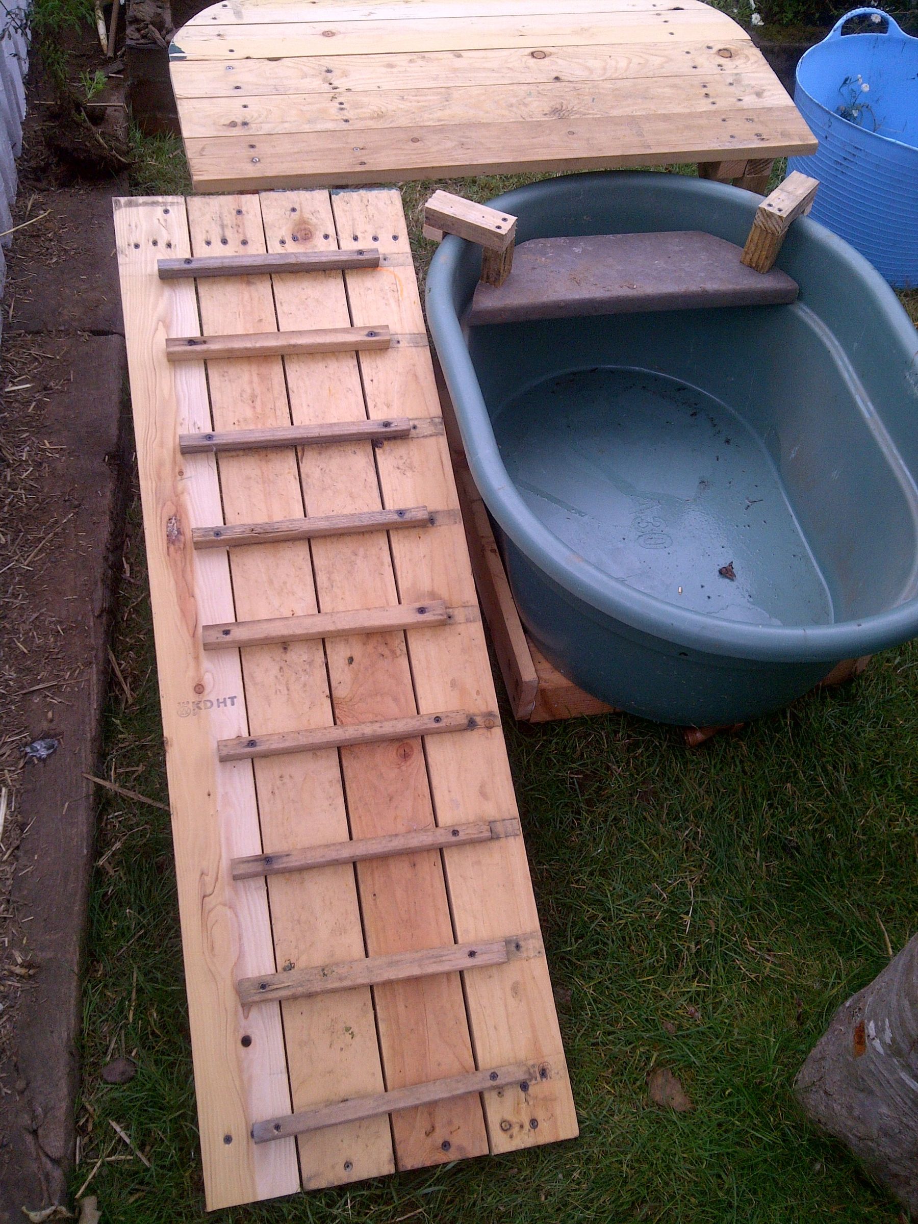 Duck Deck: Backyard Duck Habitat (with Pictures) - Instructables