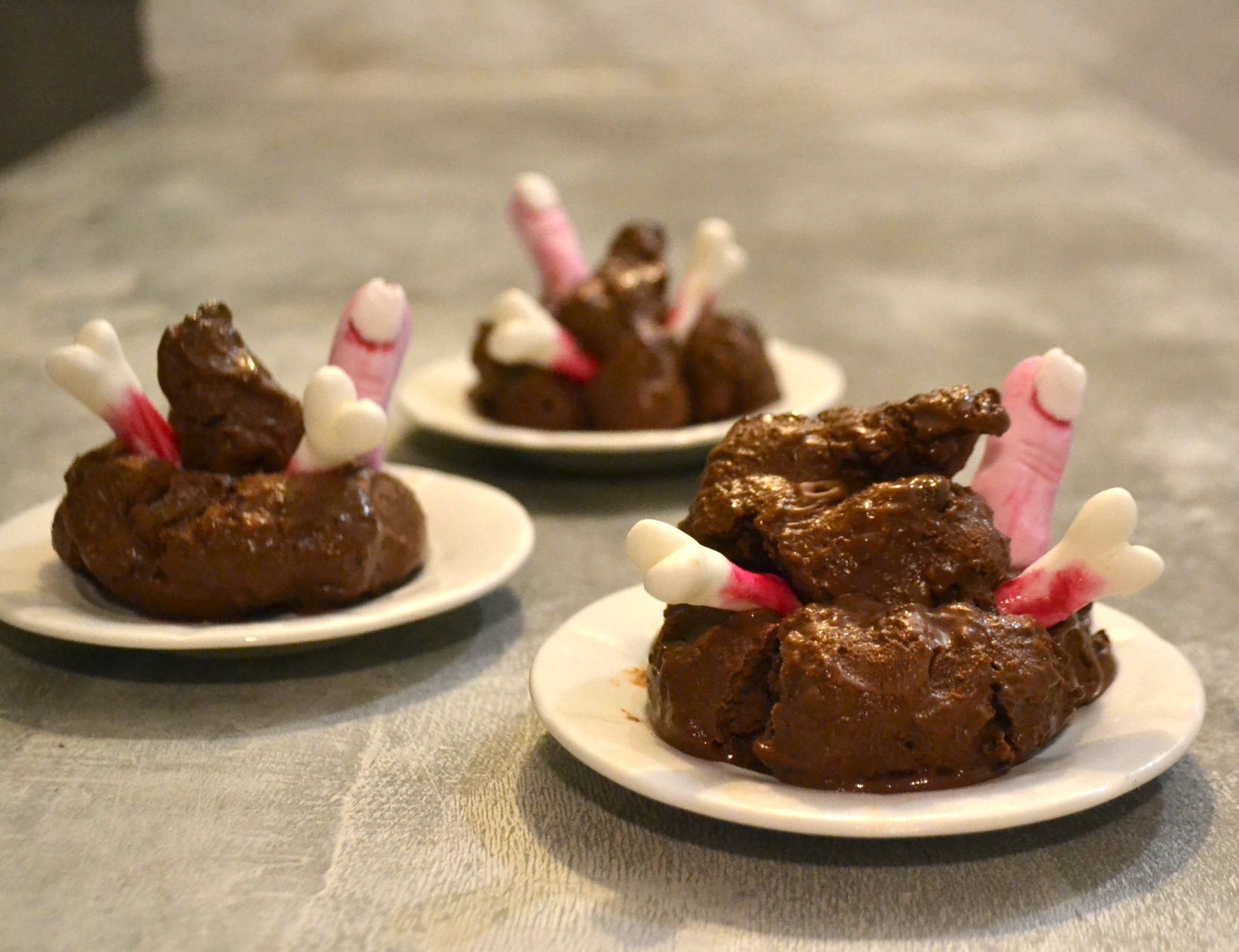 ZOMBIE POOP : 12 Steps (with Pictures) - Instructables