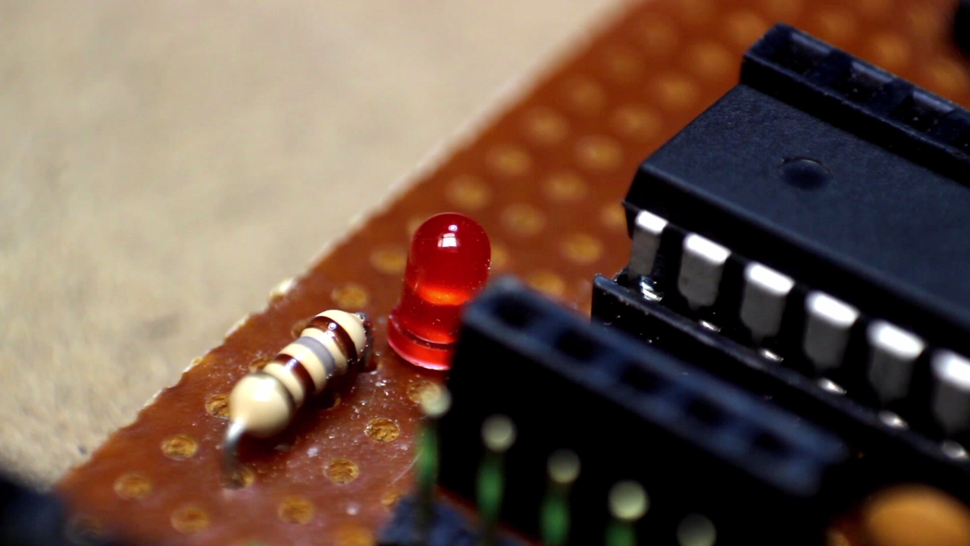 How to Make Your Own ARDUINO UNO Board ( Breadboard - Veroboard ...